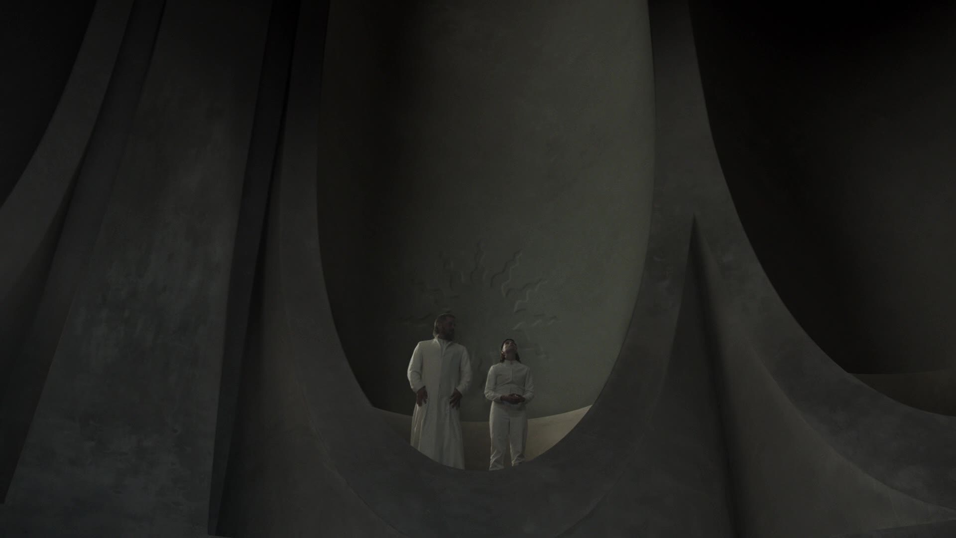 A new face. Now a virtual body. I gotta admit I'm startingto get a ...