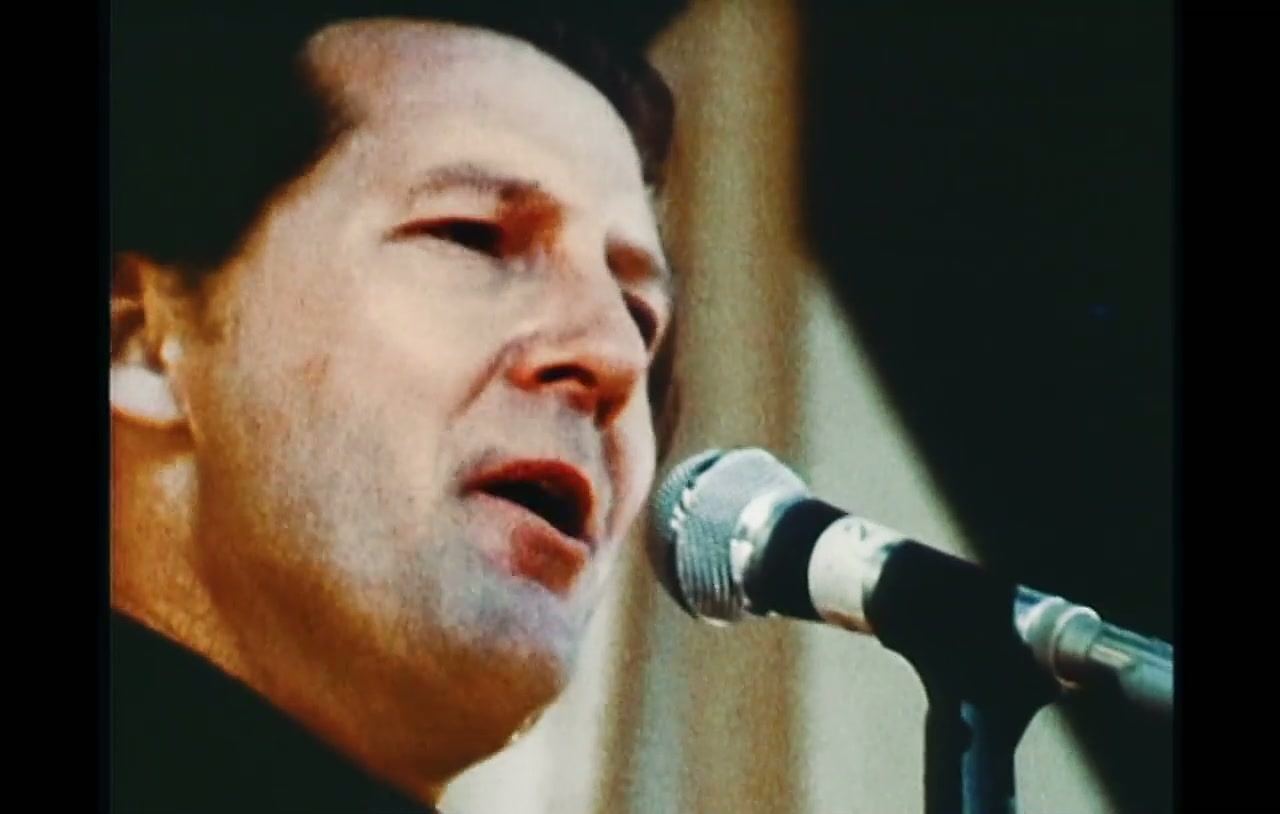 And it's, ooh, hey ♪ ♪ Comin' aroundcomin' around again ♪ ♪ Yeah, you ...