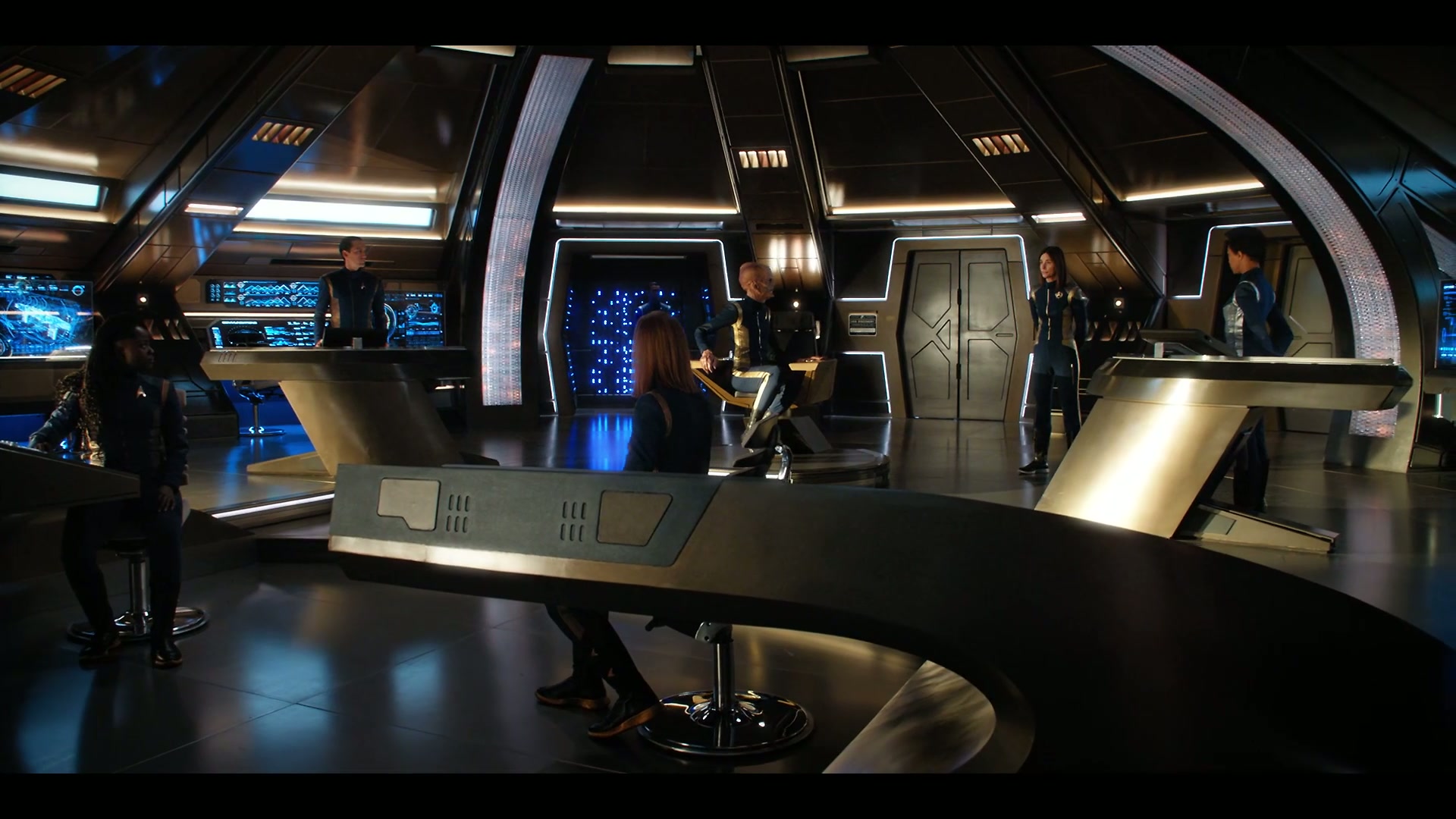 At 2100 hours, the USS Discovery will jump for the Klingon homeworld in ...