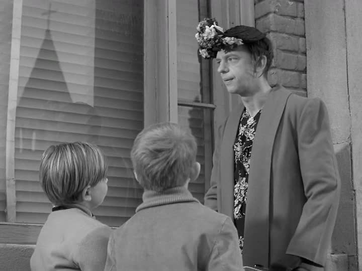 "BARNEY? IT IS BARNEY.SEE, JOEY? WHATCHA DOIN', BARNEY--TRICK OR TREAT ...