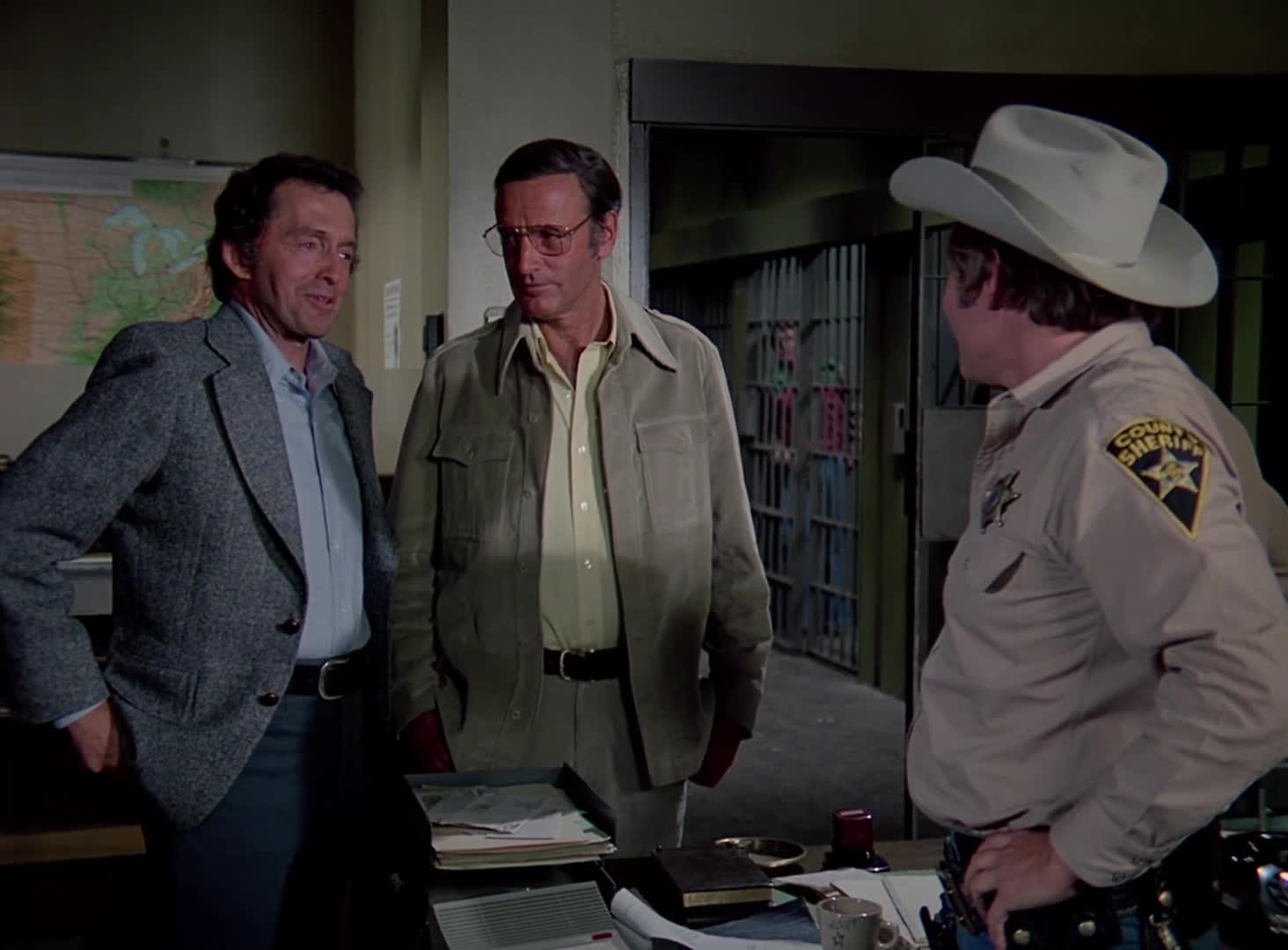 (BIONIC SOUND EFFECT) (METAL CREAKING) - The Six Million Dollar Man ...