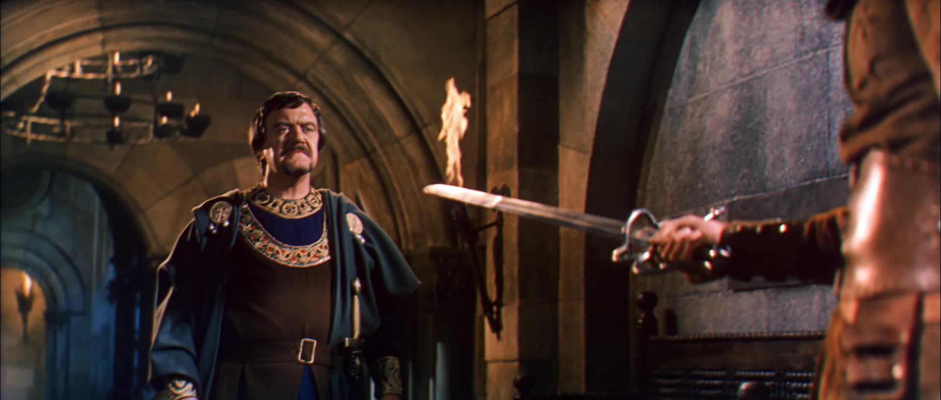 Can a man live without honor? No. - El Cid | Clip.Cafe