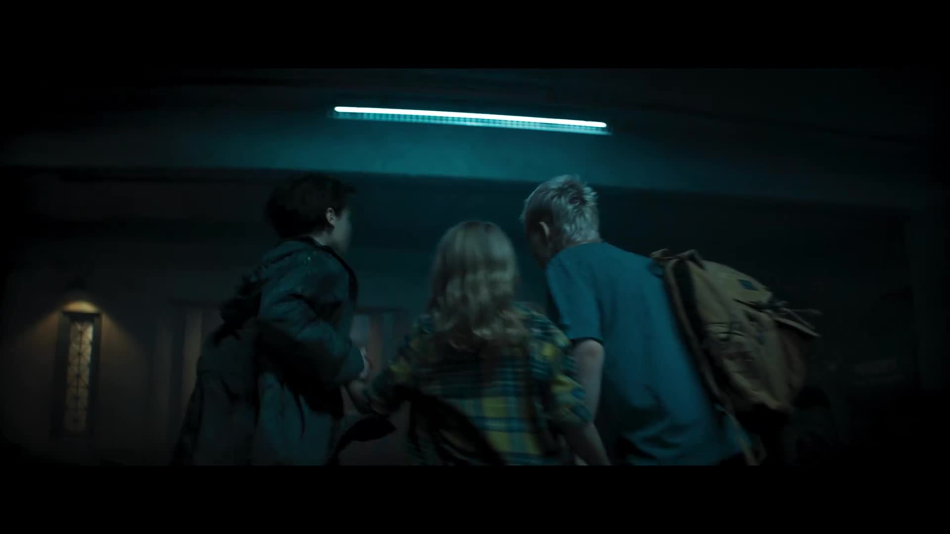Come on. Go! Stay down! - Evil Dead Rise | Clip.Cafe