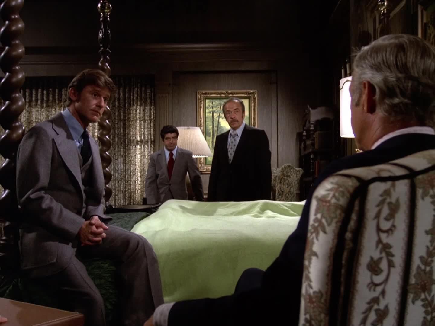 - Gentlemen?- Now wait a minute. Wait a minute. This is a lot of money ...