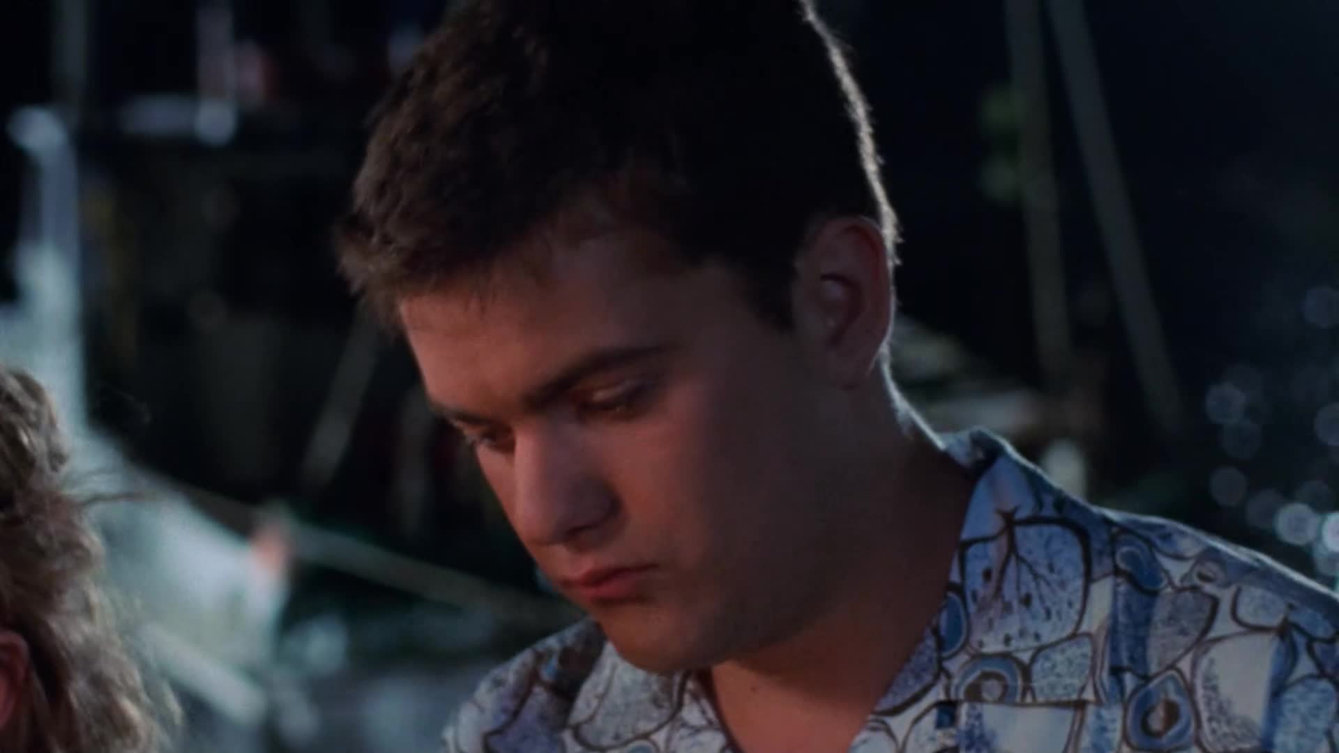-Have you seen Dad?-No. You seen Joey? No. - Dawson's Creek | Clip.Cafe