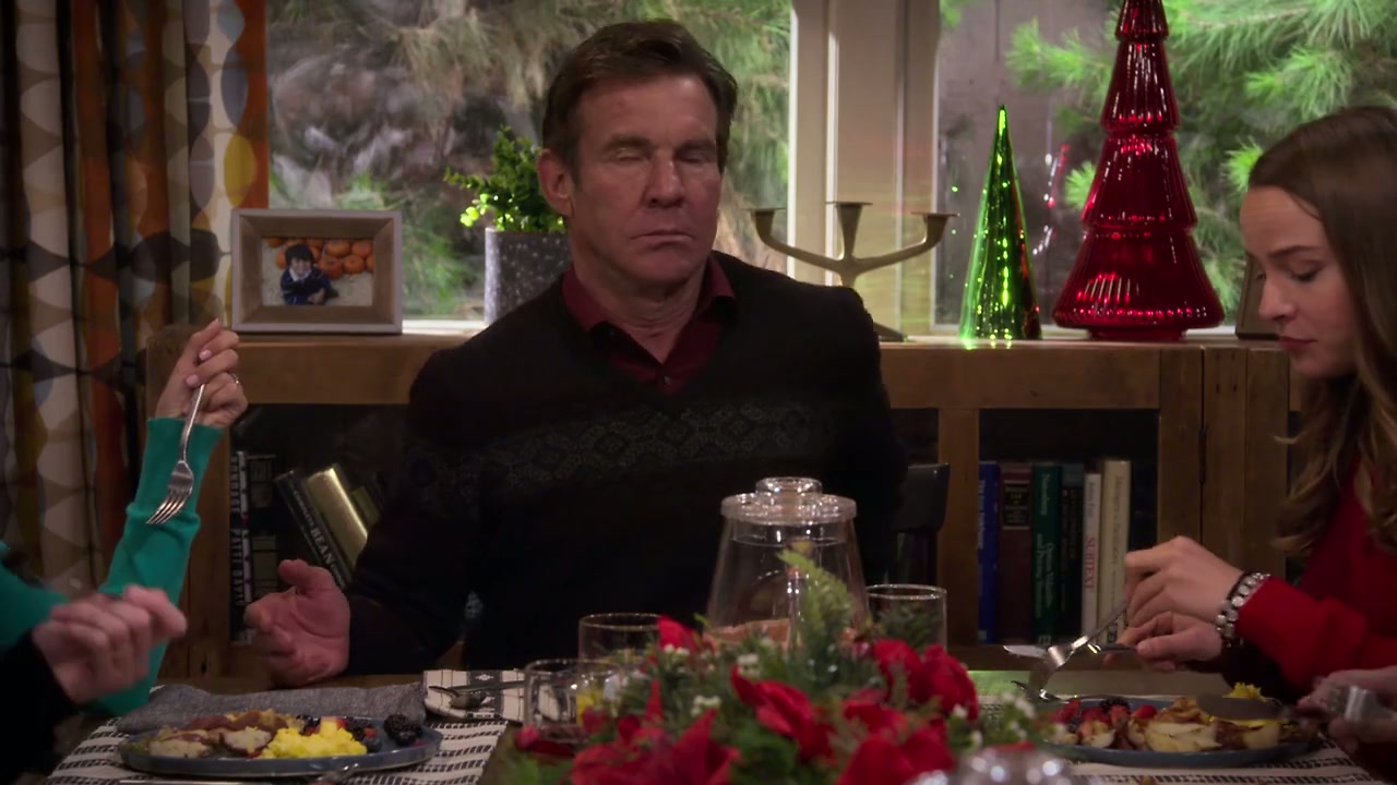 -Hmm.- Hello. - Merry Happy Whatever | Clip.Cafe