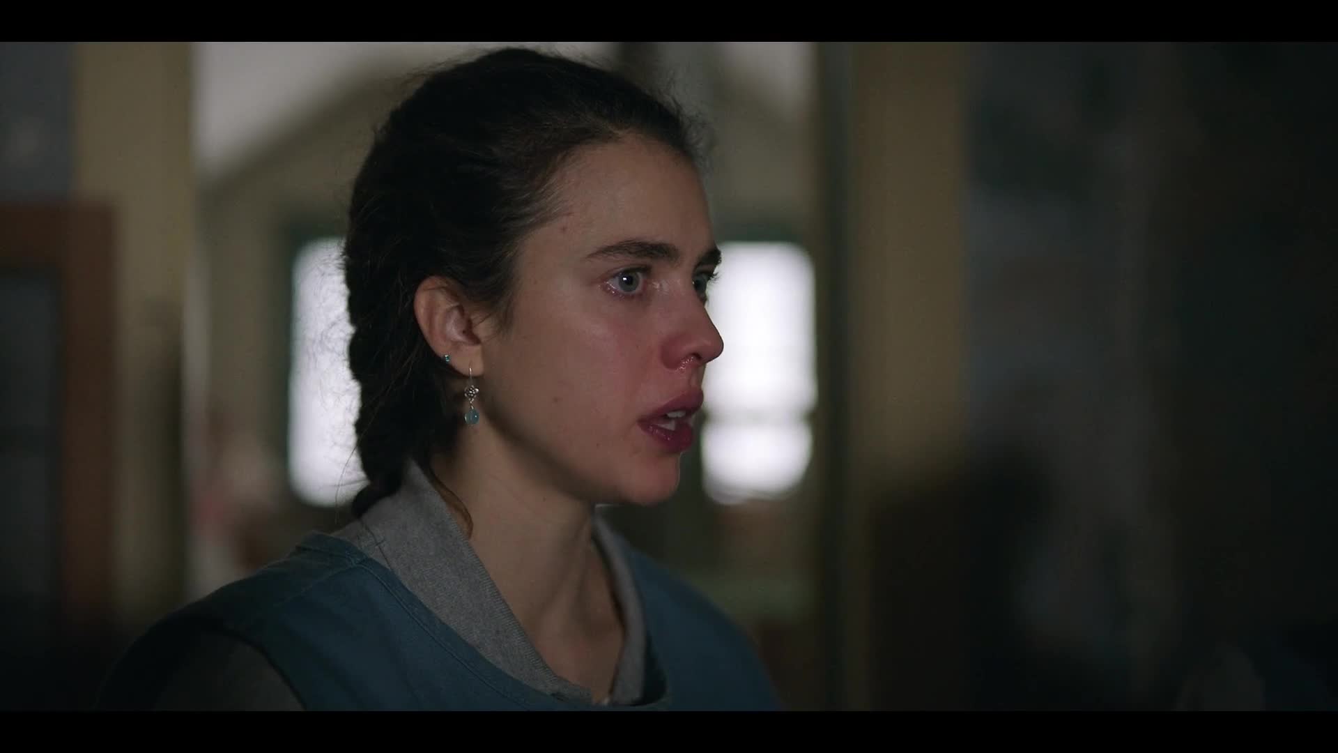 -I need to find my mom.-What? Yeah, I think something's happened to her ...