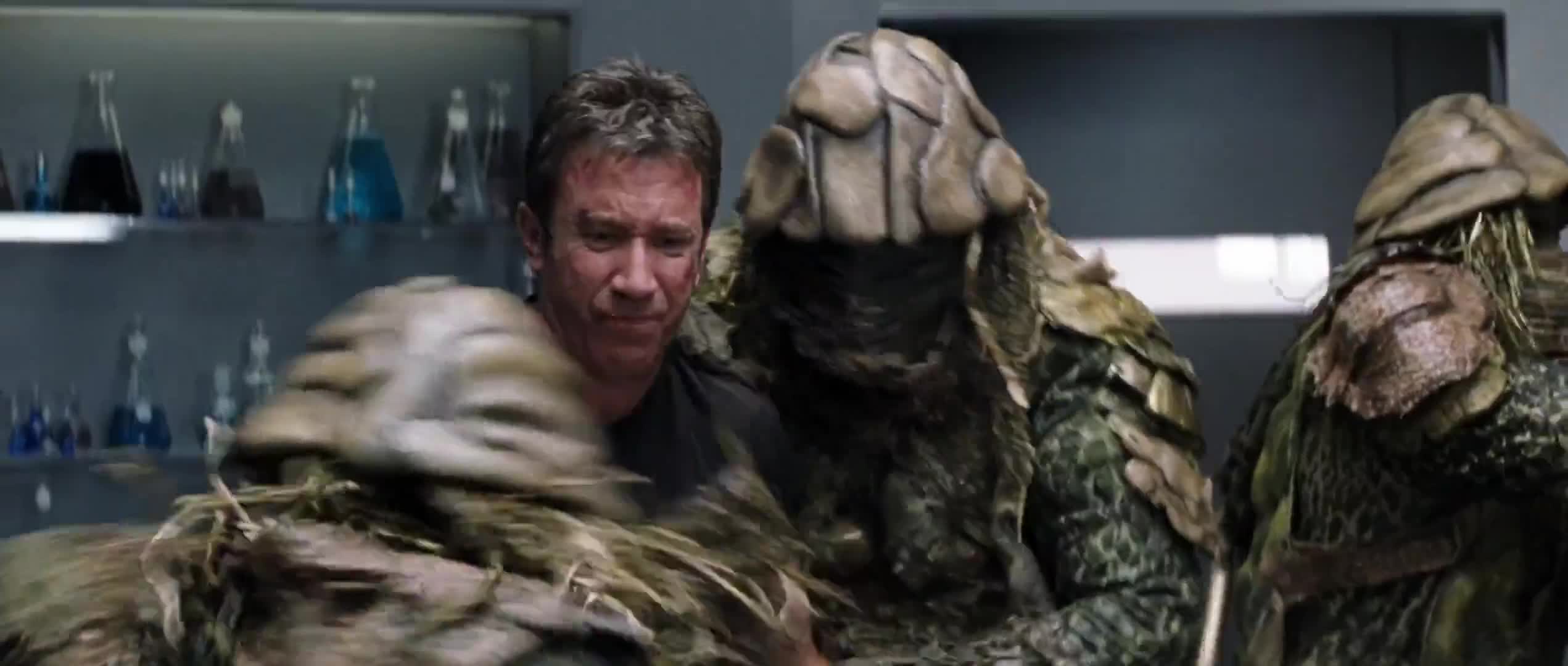 I'm not the commander! What did you say? I said I'm not the commander ...