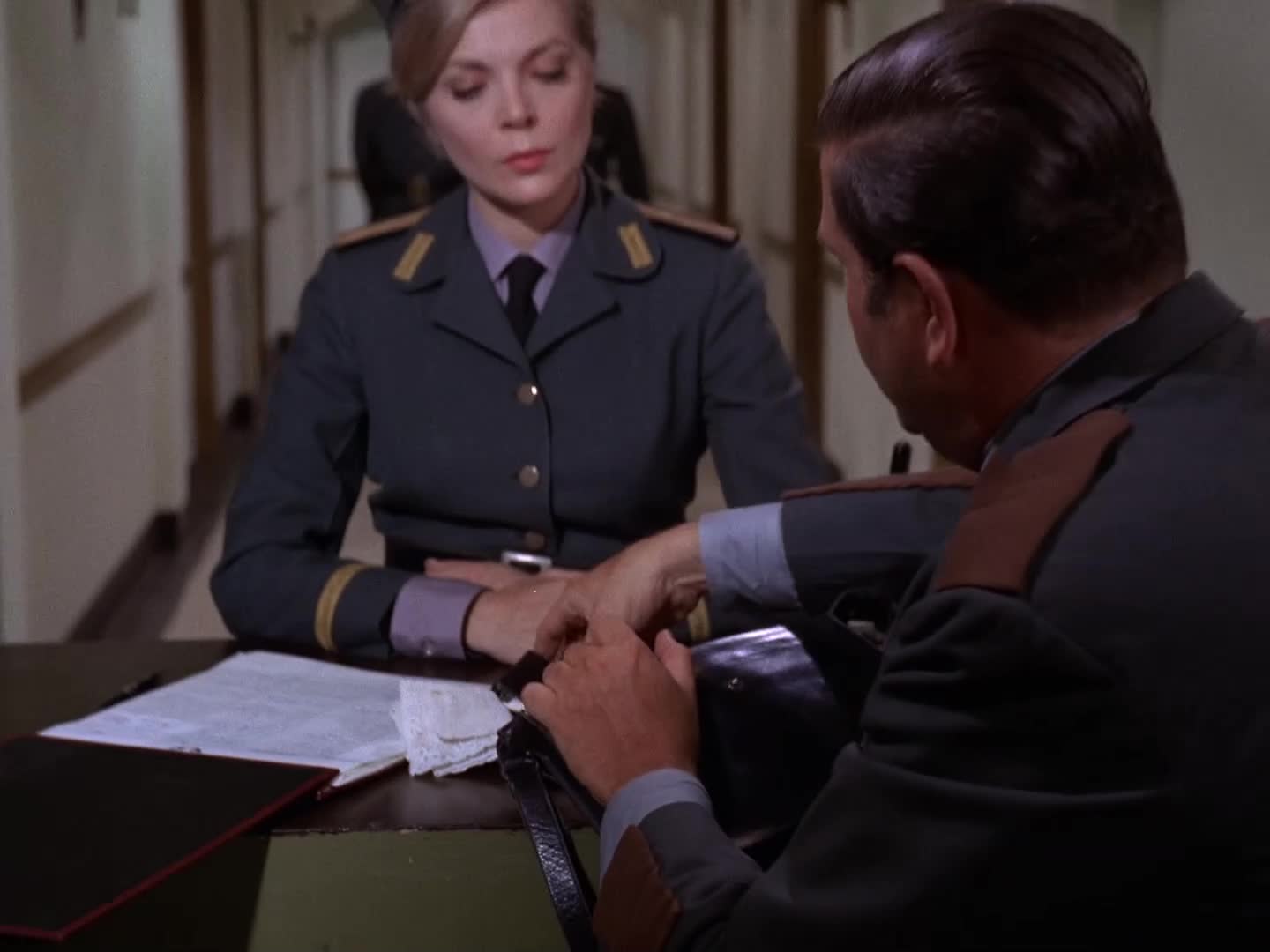 If you will sign, please, major. - Mission: Impossible | Clip.Cafe