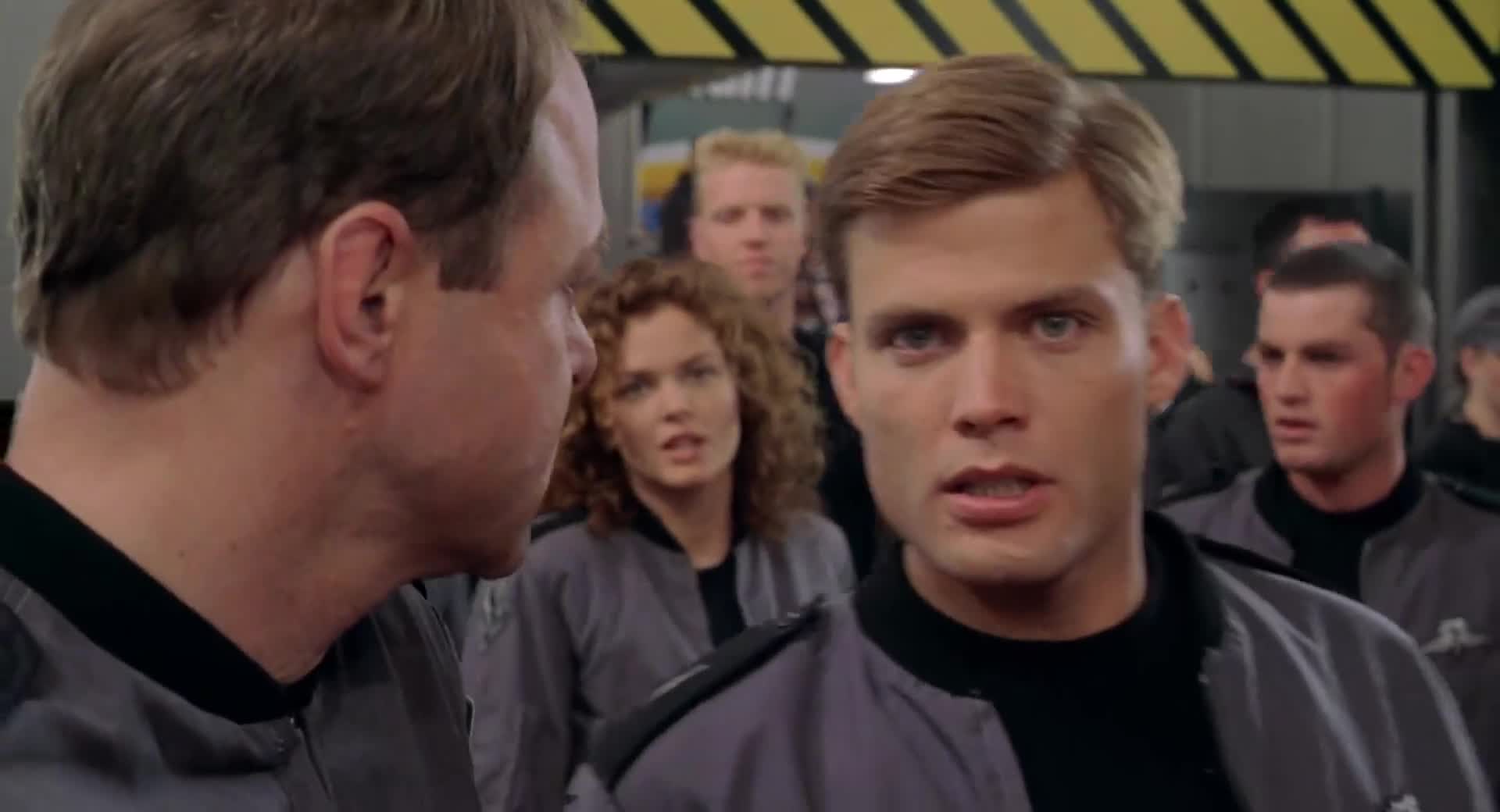 I'm from Buenos Aires, and I say kill 'em all! - Starship Troopers ...