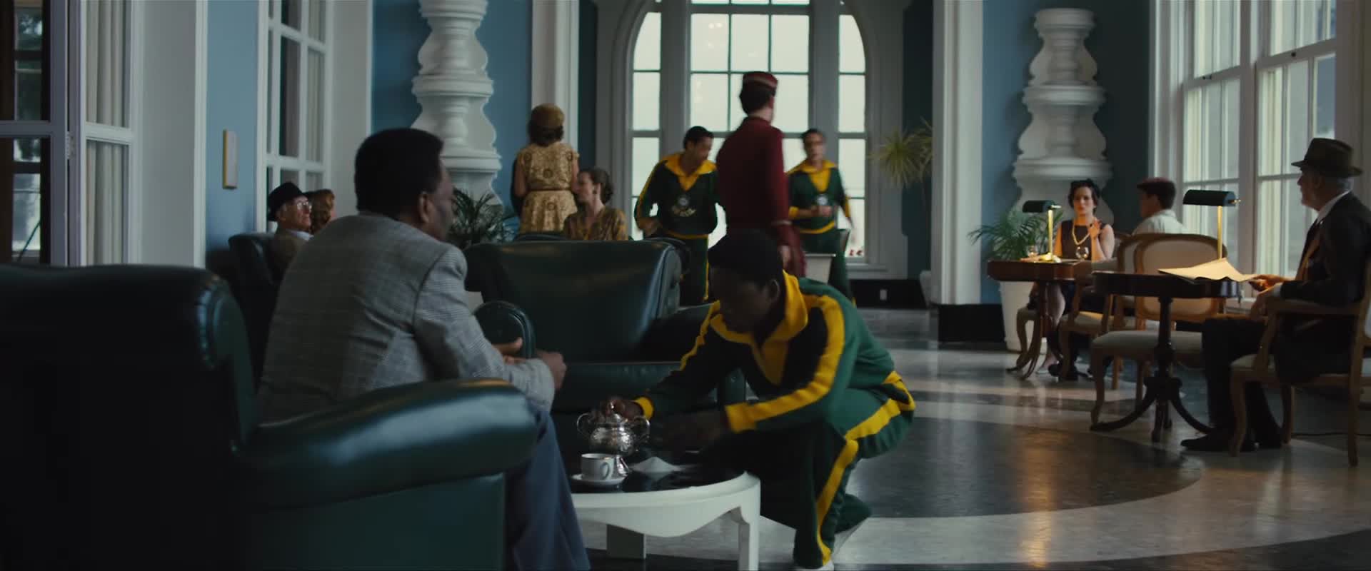 - I'm sorry, sir. - Wake up, kid.- To the lighthouse! - Pelé: Birth of ...