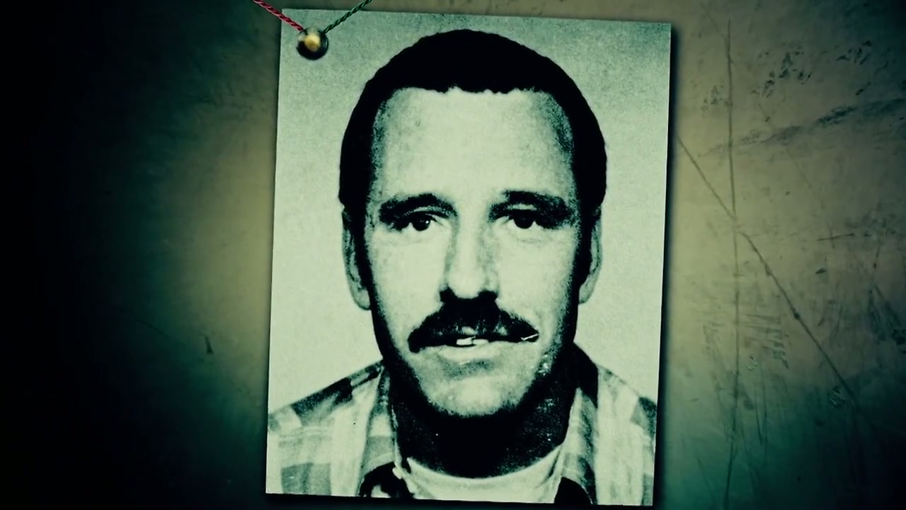 "It was there he fell in lovewith a man named David Hill." - World's ...