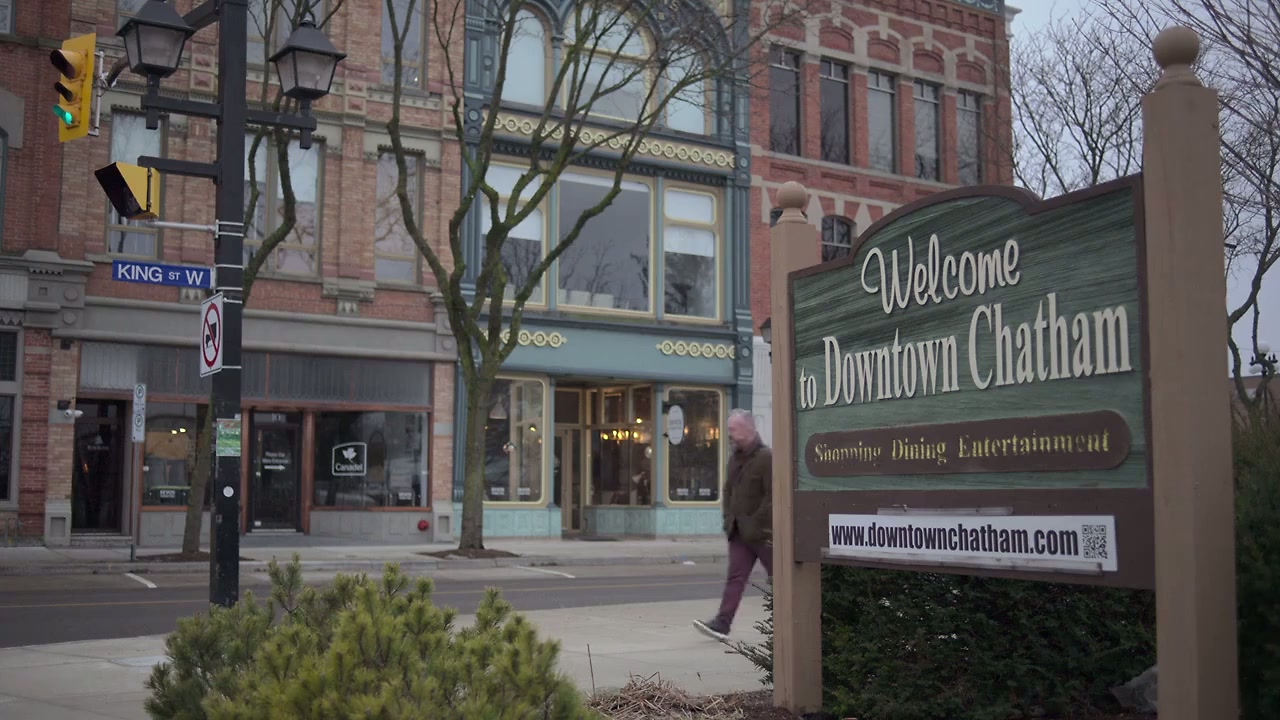 It's about an hour from Detroit. It's a small townin the middle of ...