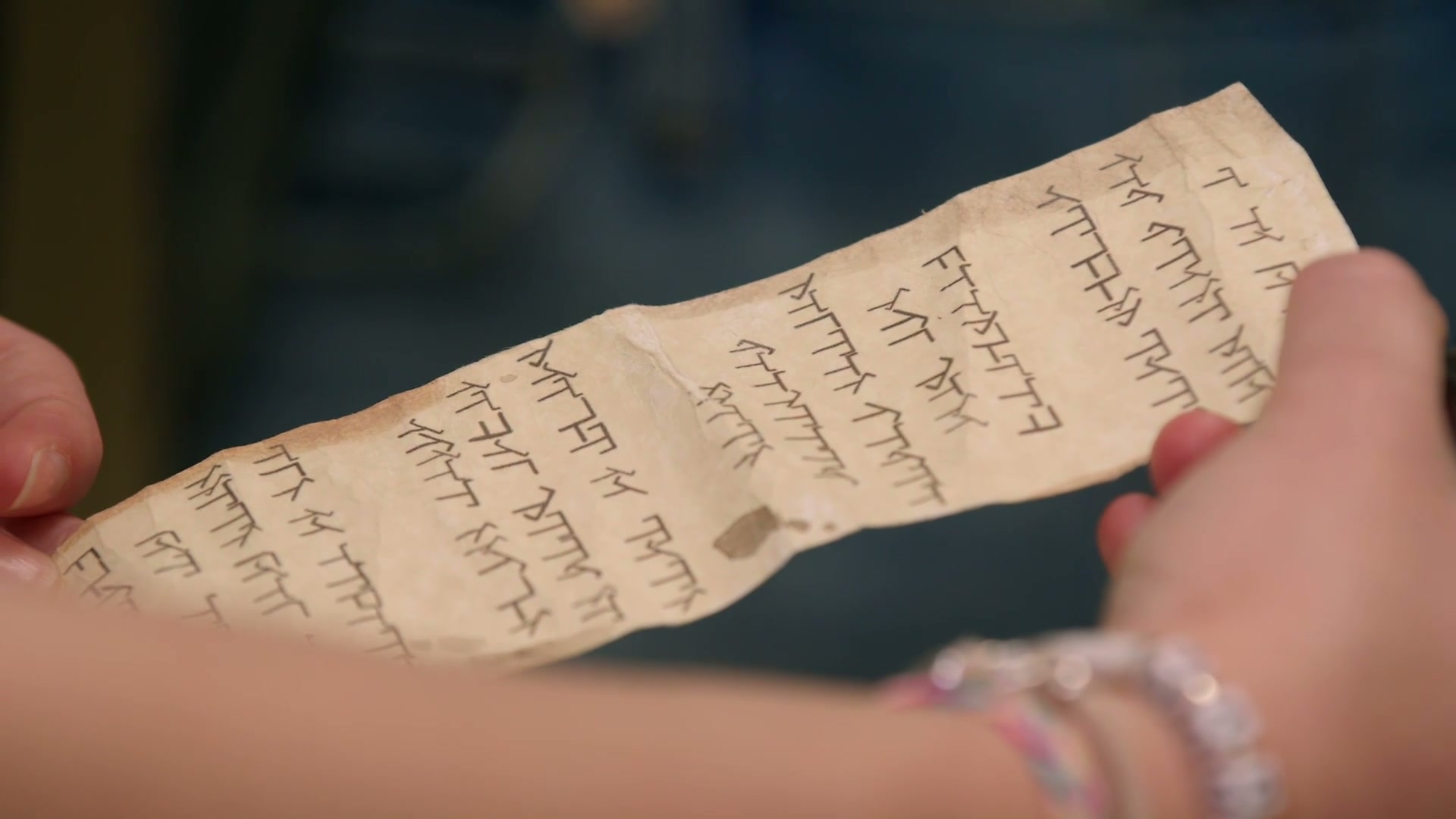 It's in some kind ofstrange, jumbled language - Treasure Trackers ...