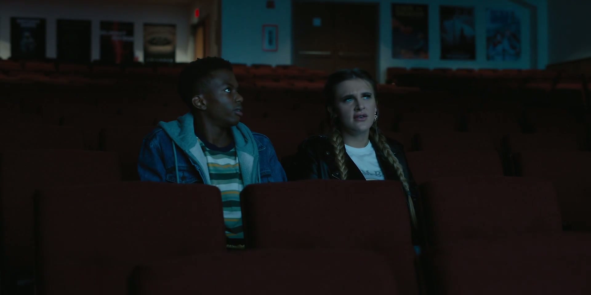 - I've never seen a Carver film start with just a blank screen ...