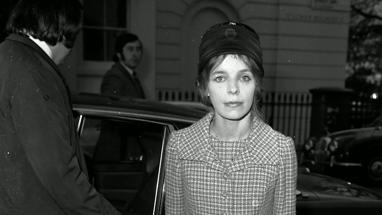 Lady Lucan's hat attire became a sort of a fashionitem in the papers ...