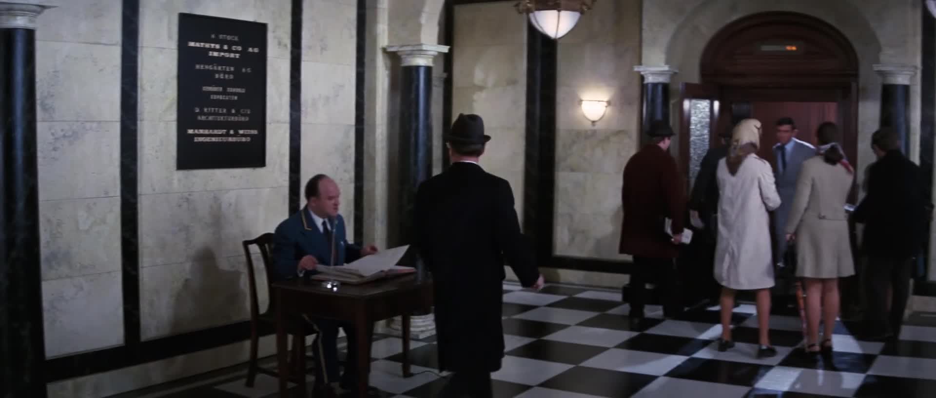 "(lift arriving) - I will be back in an hour.- Bon appétit, monsieur ...