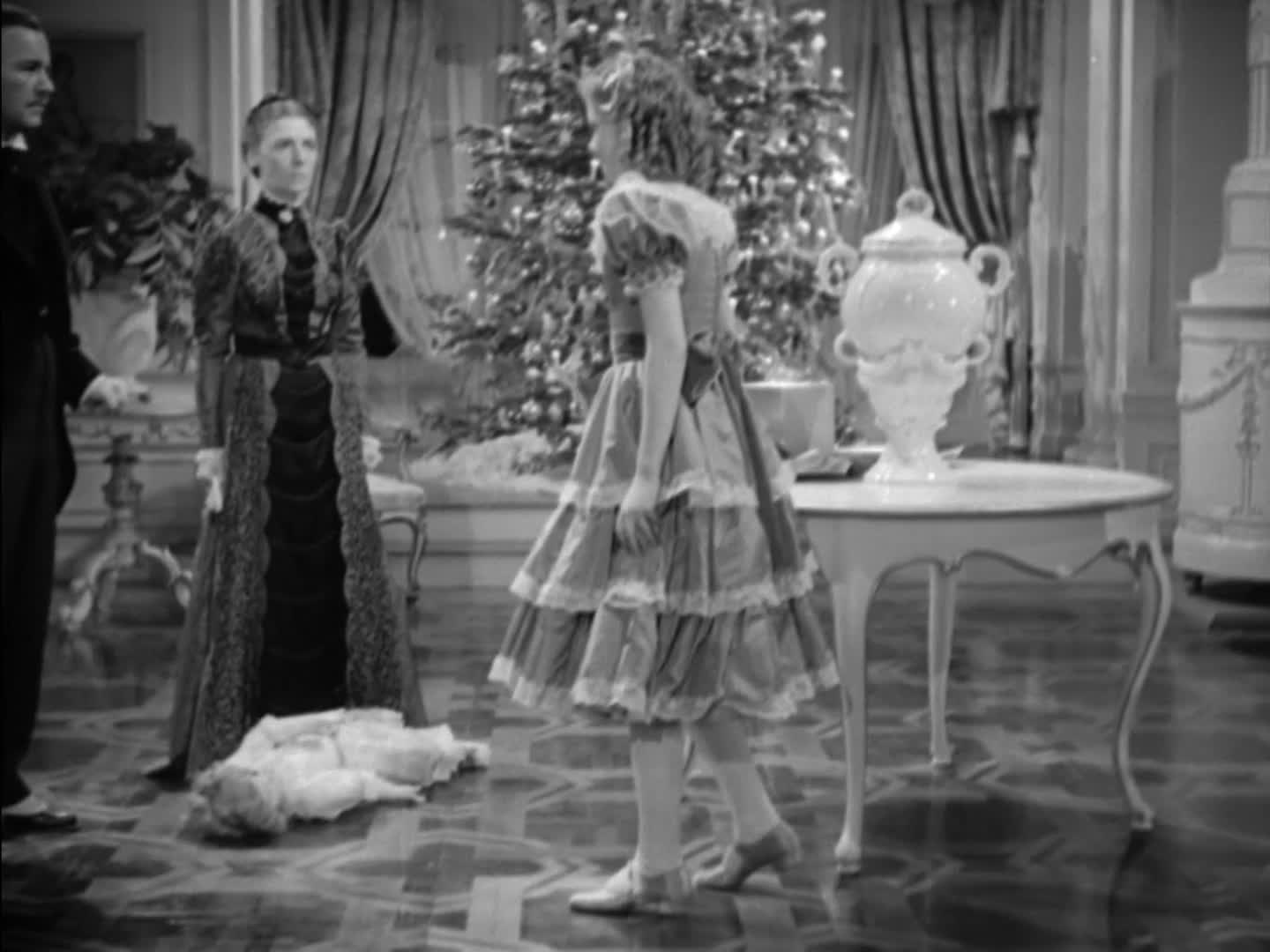 MERRY CHRISTMAS, PAPA. OH, MY DARLING. MY DARLING CHILD. - Heidi | Clip ...