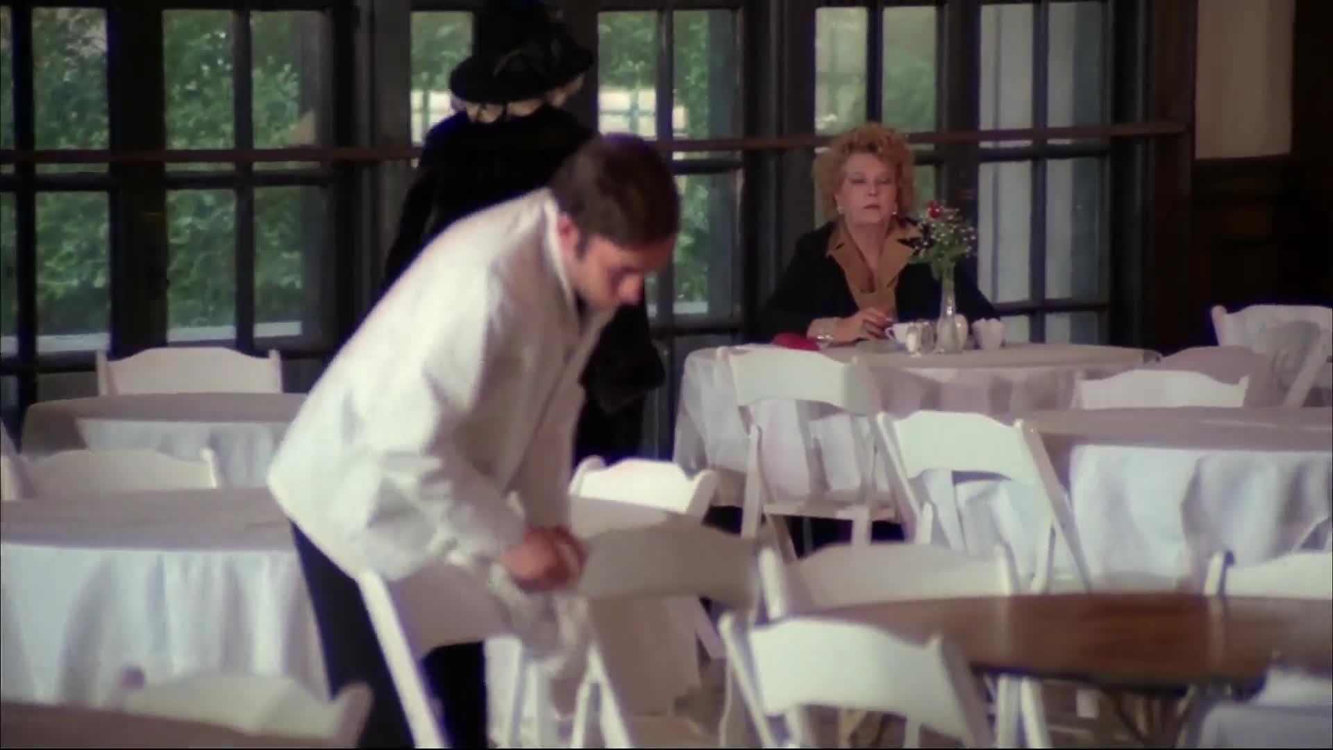 Miss Gordon, you are lookingcompletely charming today. - Thank you ...