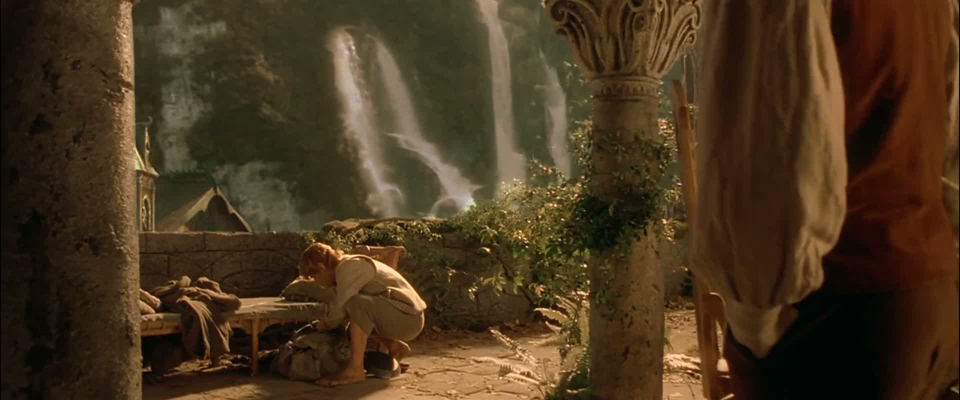 Now, what have I forgot?- Packed already? - The Lord of the Rings: The ...