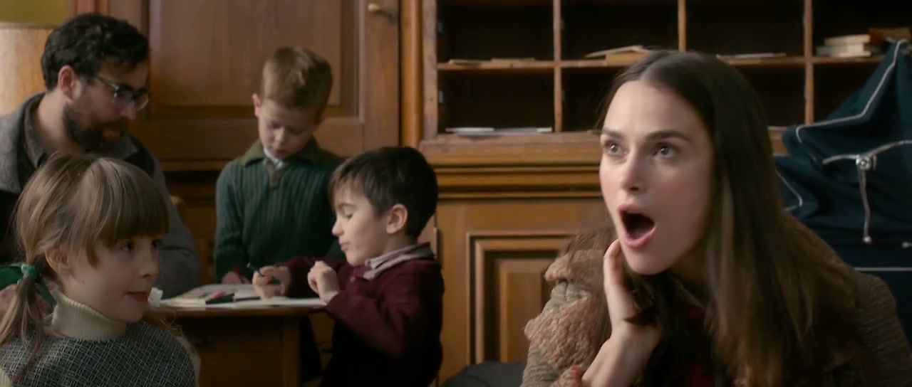 Oh, give me a hug!Give me a hug! Oh! Oh! - Misbehaviour | Clip.Cafe