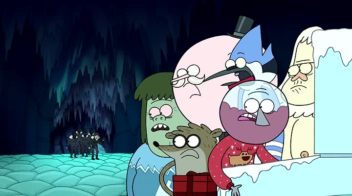 Oooh, guys... Give me the box! Everybody go, now! Get them! - Regular ...