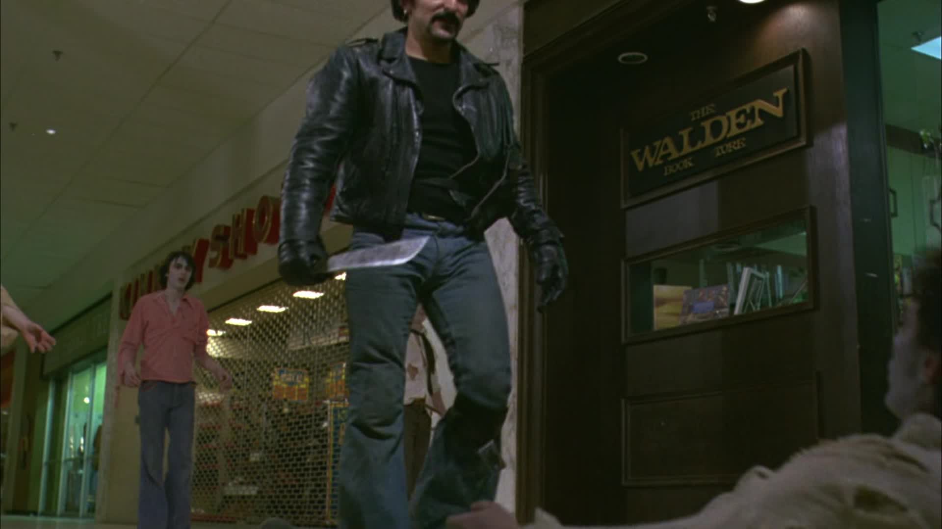 Say goodbye, creep! - Dawn of the Dead | Clip.Cafe