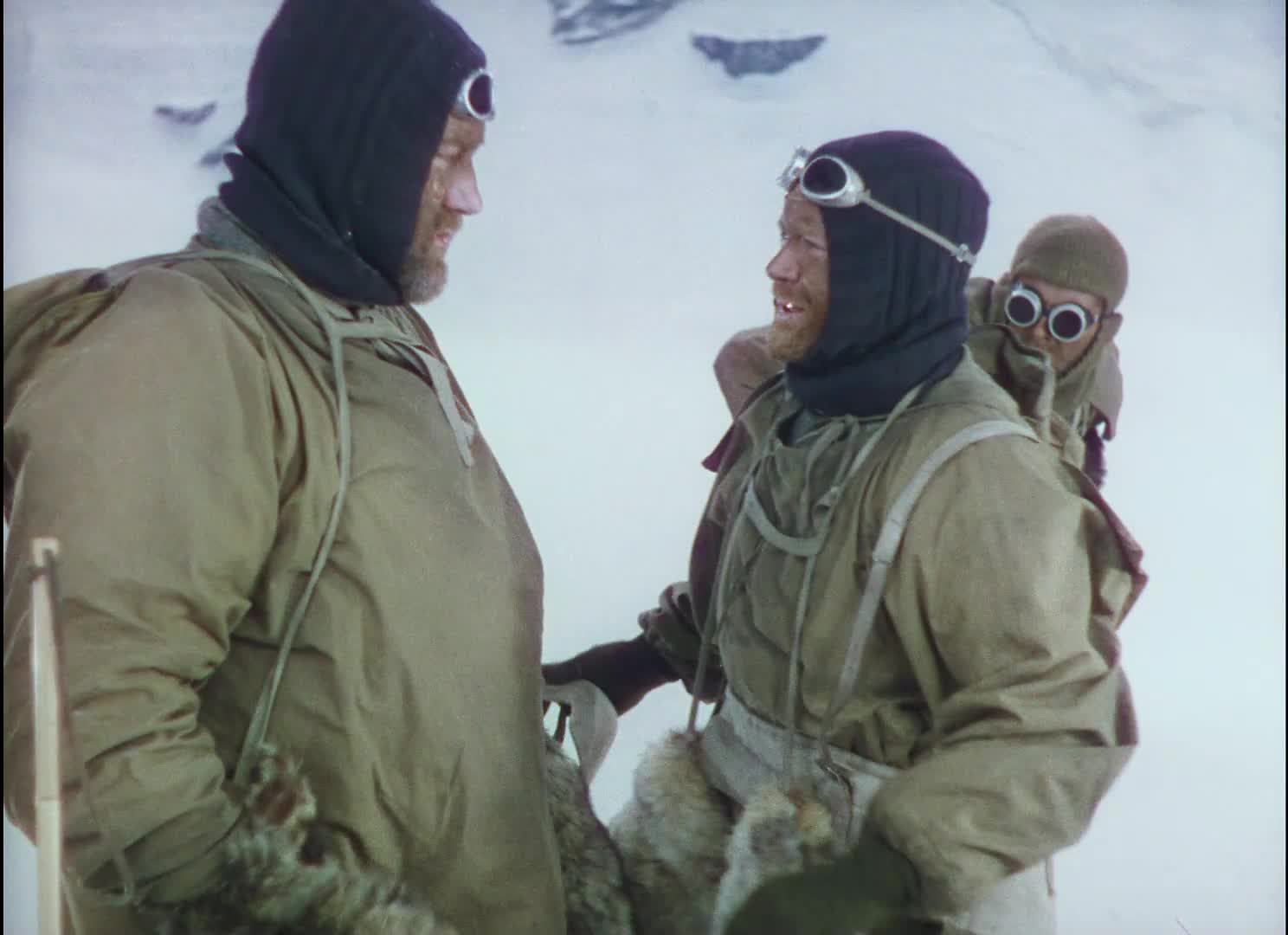 "- Sure you can manage?- I'll be fine, sir. That's the man, Taff.Take ...