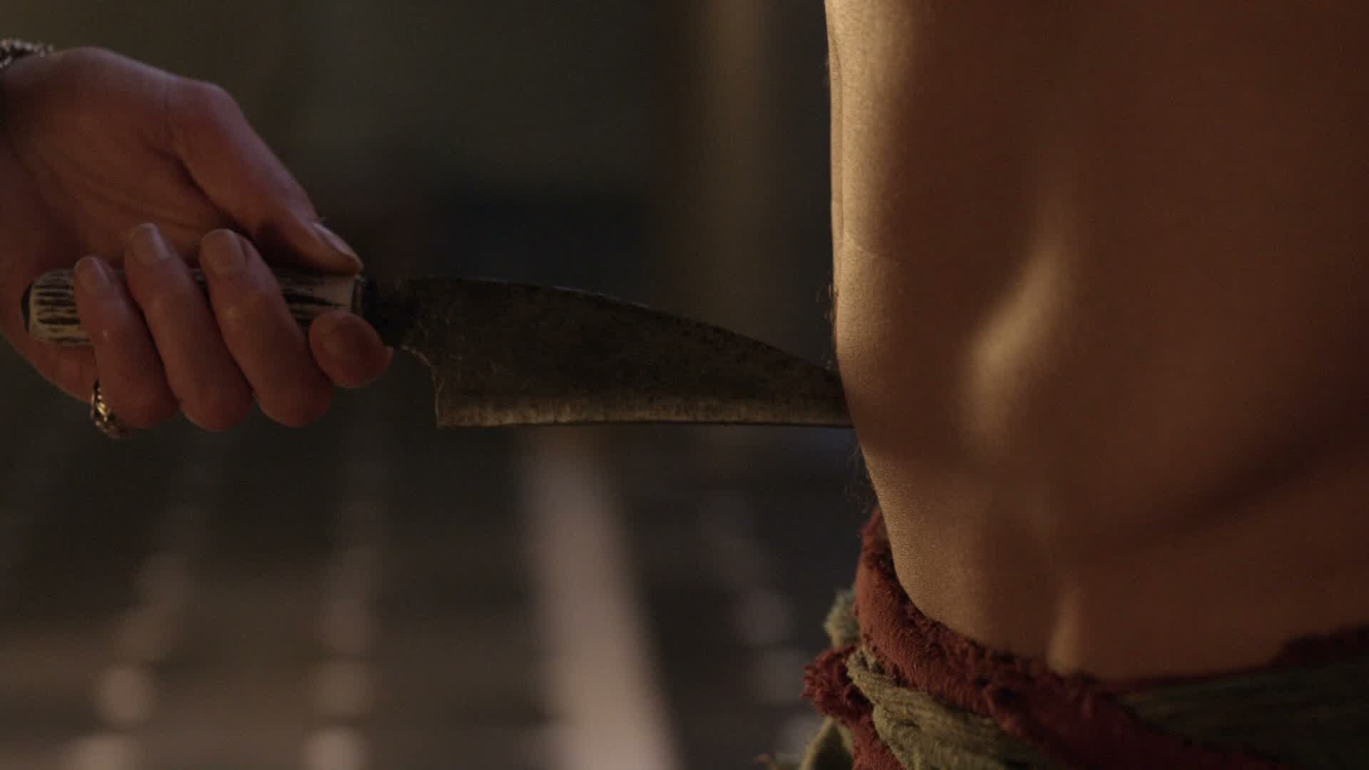 Legend does call for the blood of a *dead* gladiator... - Spartacus ...