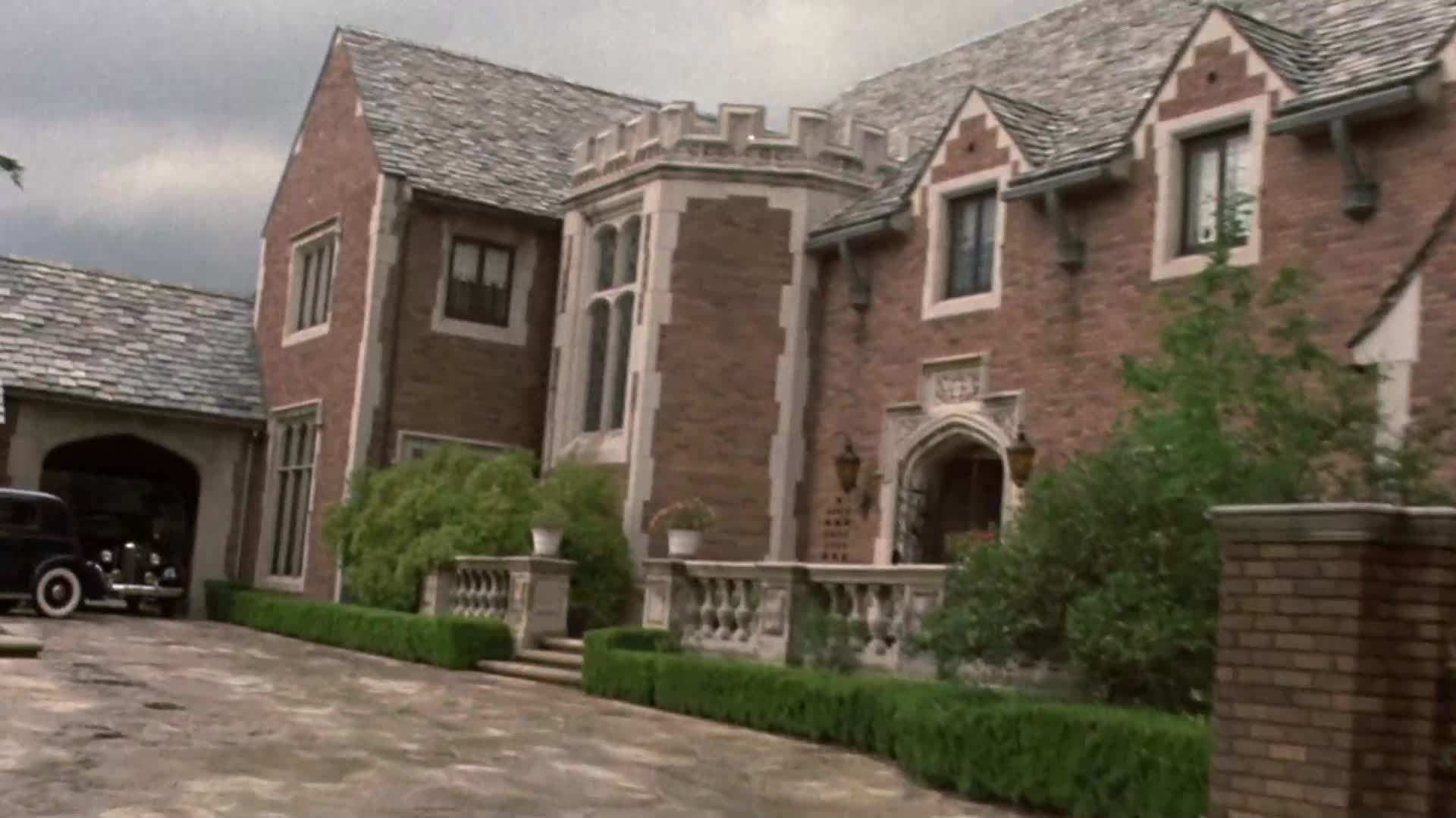 The house itself wasn't much. It was smaller than Buckingham Palace and ...