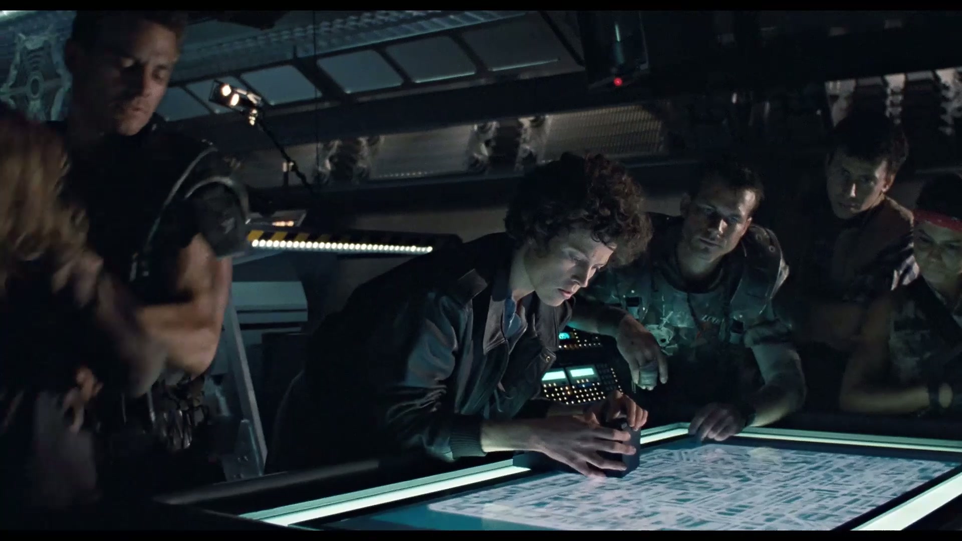 These scenes that I thinkare written so well, Newt and Ripley are the ...