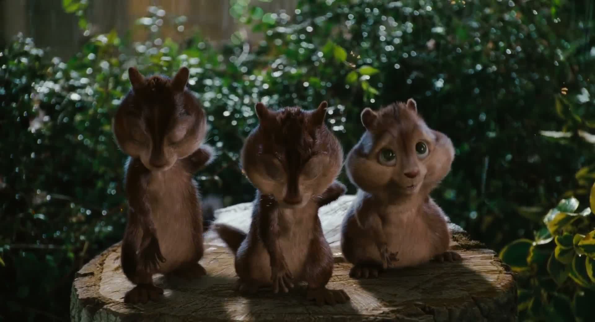 This is amazing. Here, everyone inside. - Alvin and the Chipmunks ...