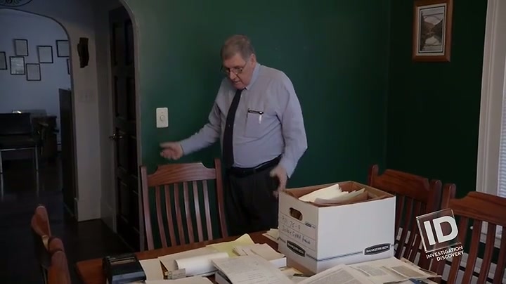 "THIS BOX REPRESENTSA PORTION OF MY CASE FILE ON THE DEBBIE GAMAMURDER ...