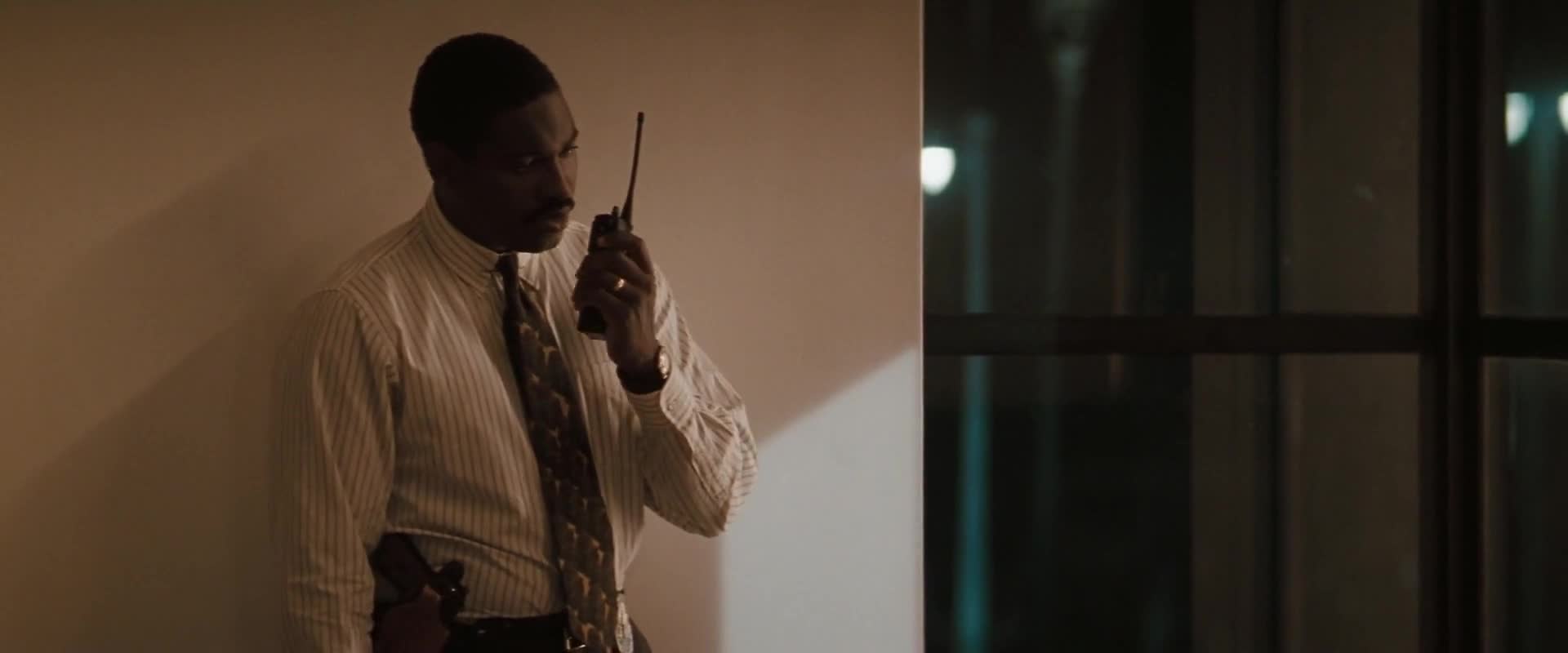Unit 2, this is Command. Take him at the street. Check him out. - Heat ...