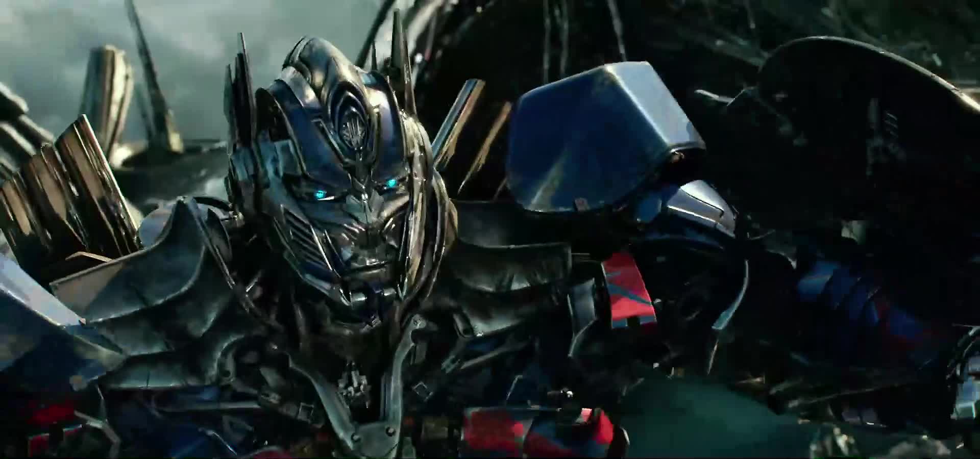 Viviane! Get in here! Yes! My little lady. - Transformers: The Last ...