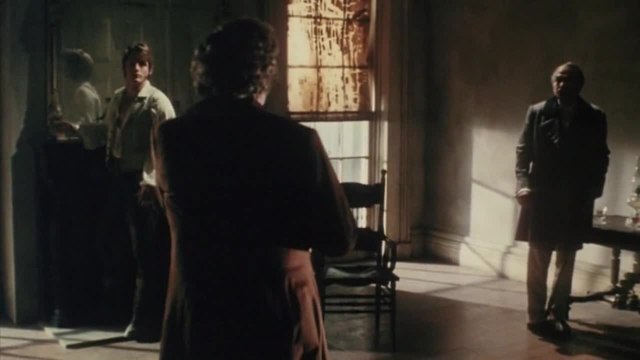 Well, it come. Dead. It a boy? Damn. Not yet, ham.It all messed up. You ...