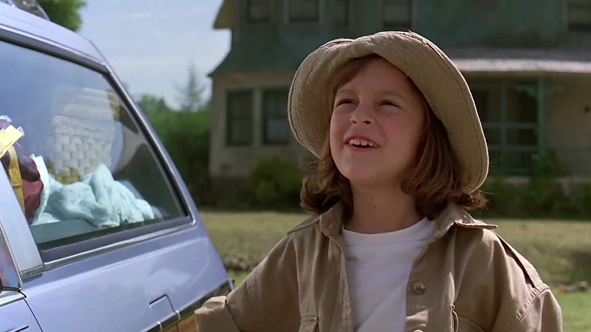 We're finally here. Yeah. Yay! So? - Pet Sematary | Clip.Cafe