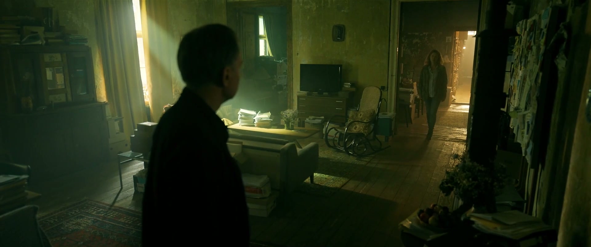 - What are you doing here?- I just came to see everything again ...