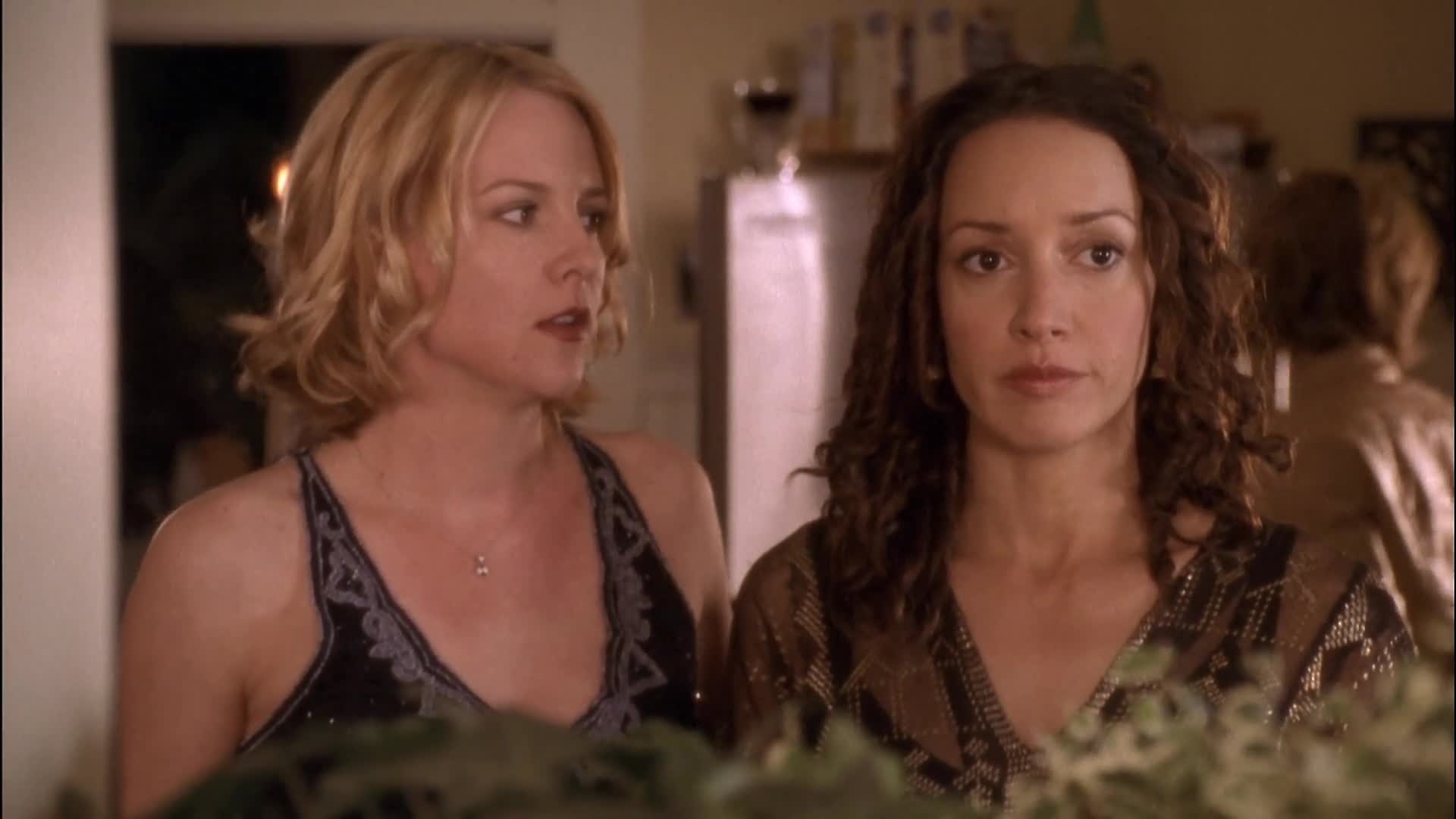 WHAT'S KIT DOING HERE? YOUR GUESS IS AS GOOD AS MINE. - The L Word ...