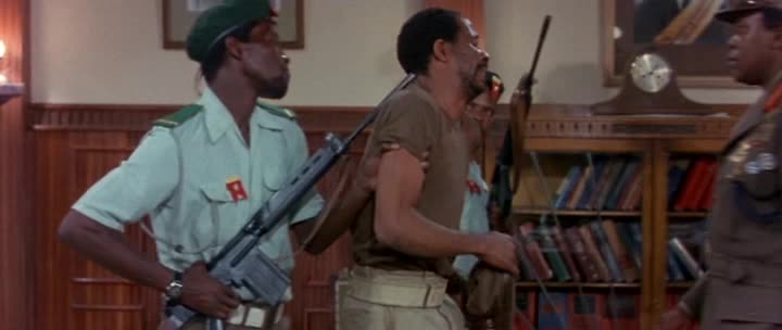Where is Sam Boga? Where is your hideout? Bring the one in the corridor ...