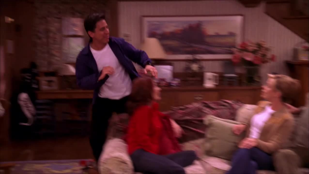 - YEAH, HAVING FUN! - RAY, WHAT ARE YOU DOING? - I'LL BE RIGHT BACK ...