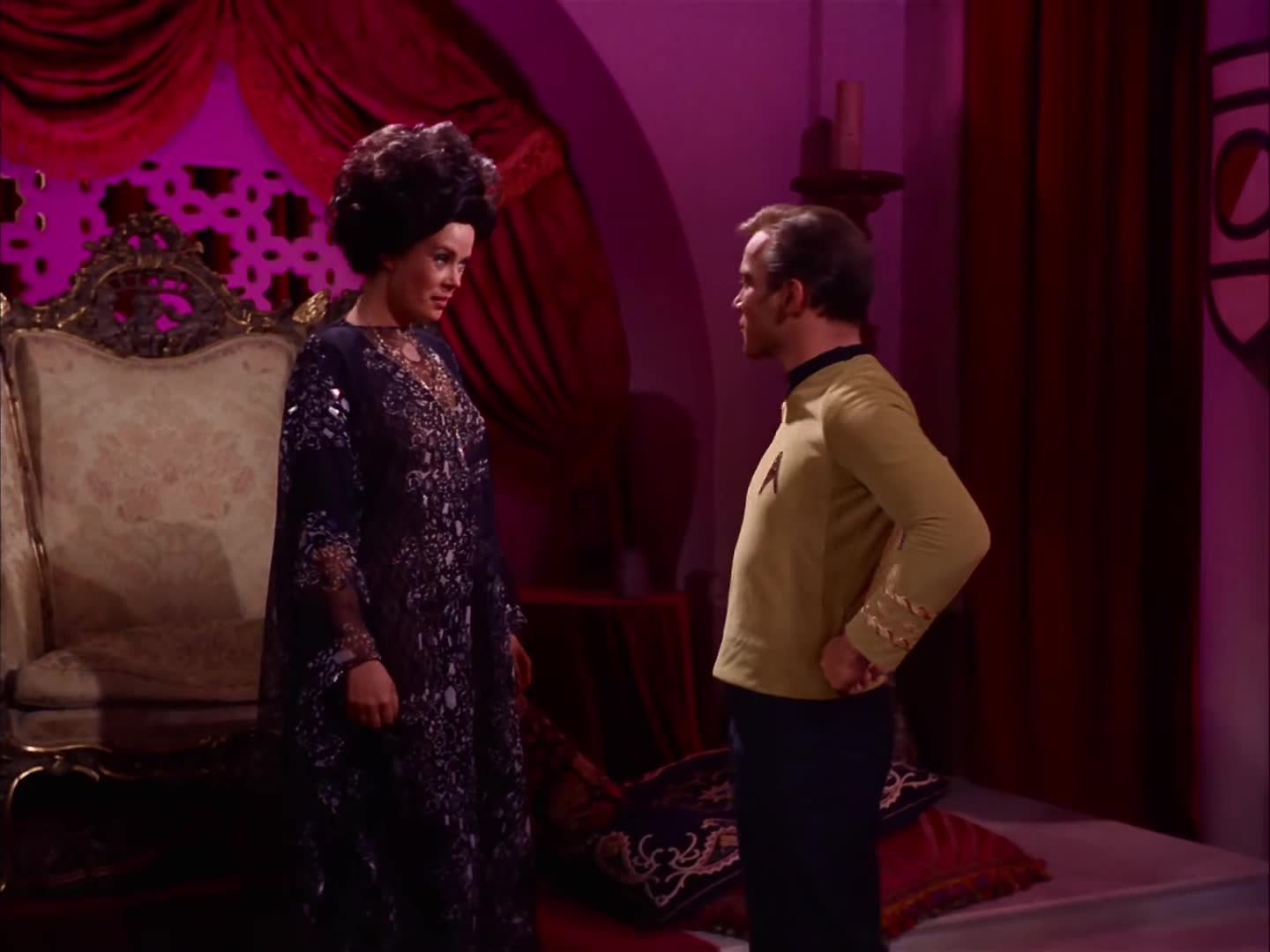 You have a knackfor giving me difficult choices. - Star Trek | Clip.Cafe