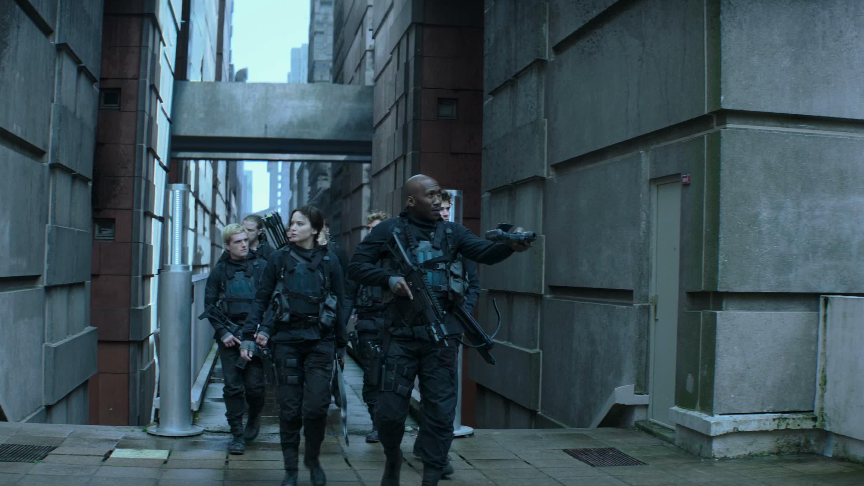 "Boggs. This is a good spot. Through there,in the courtyard. Okay, let ...