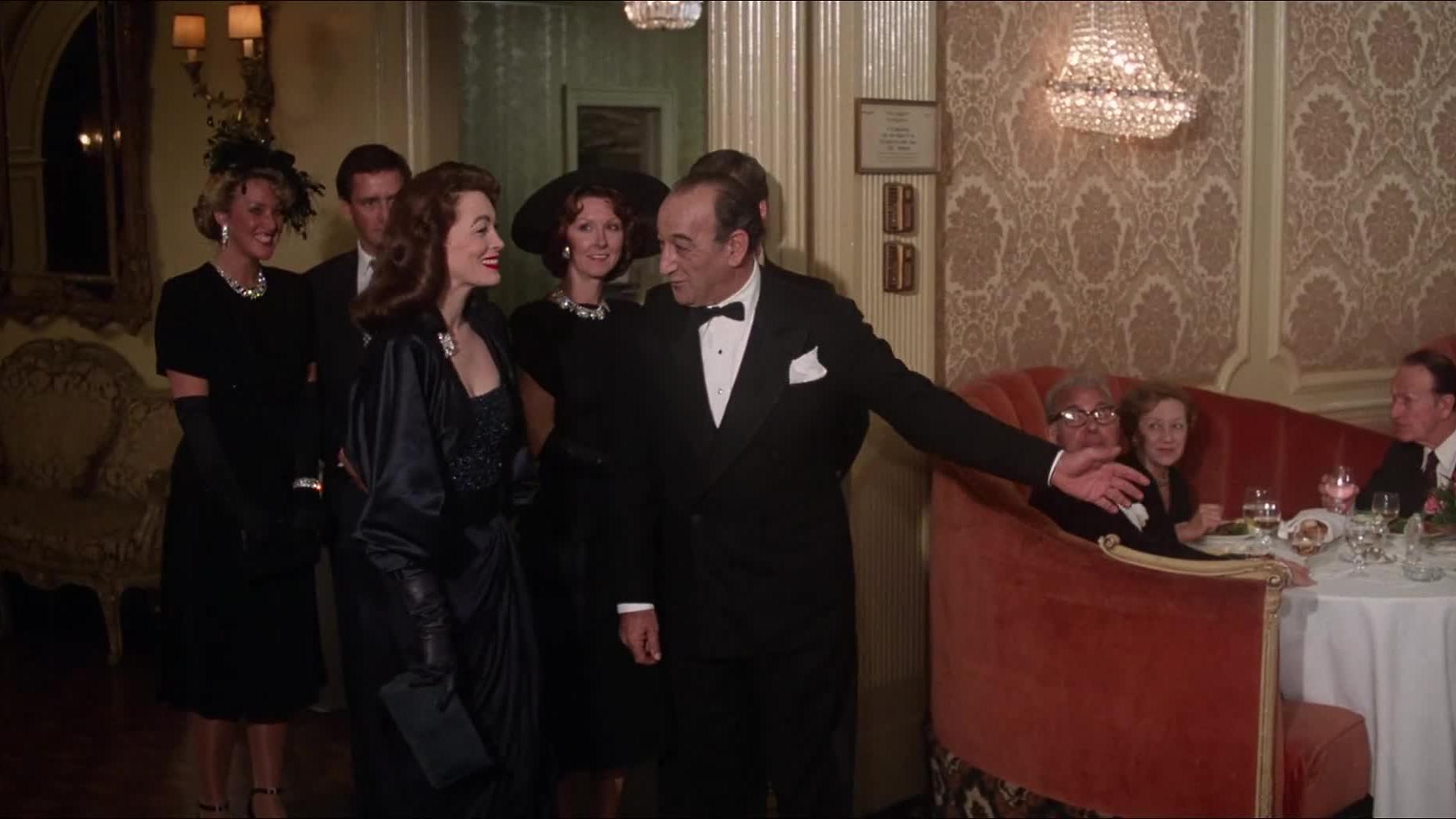 "- Good evening, Miss Crawford.- Good evening. Welcome. Your booth is ...