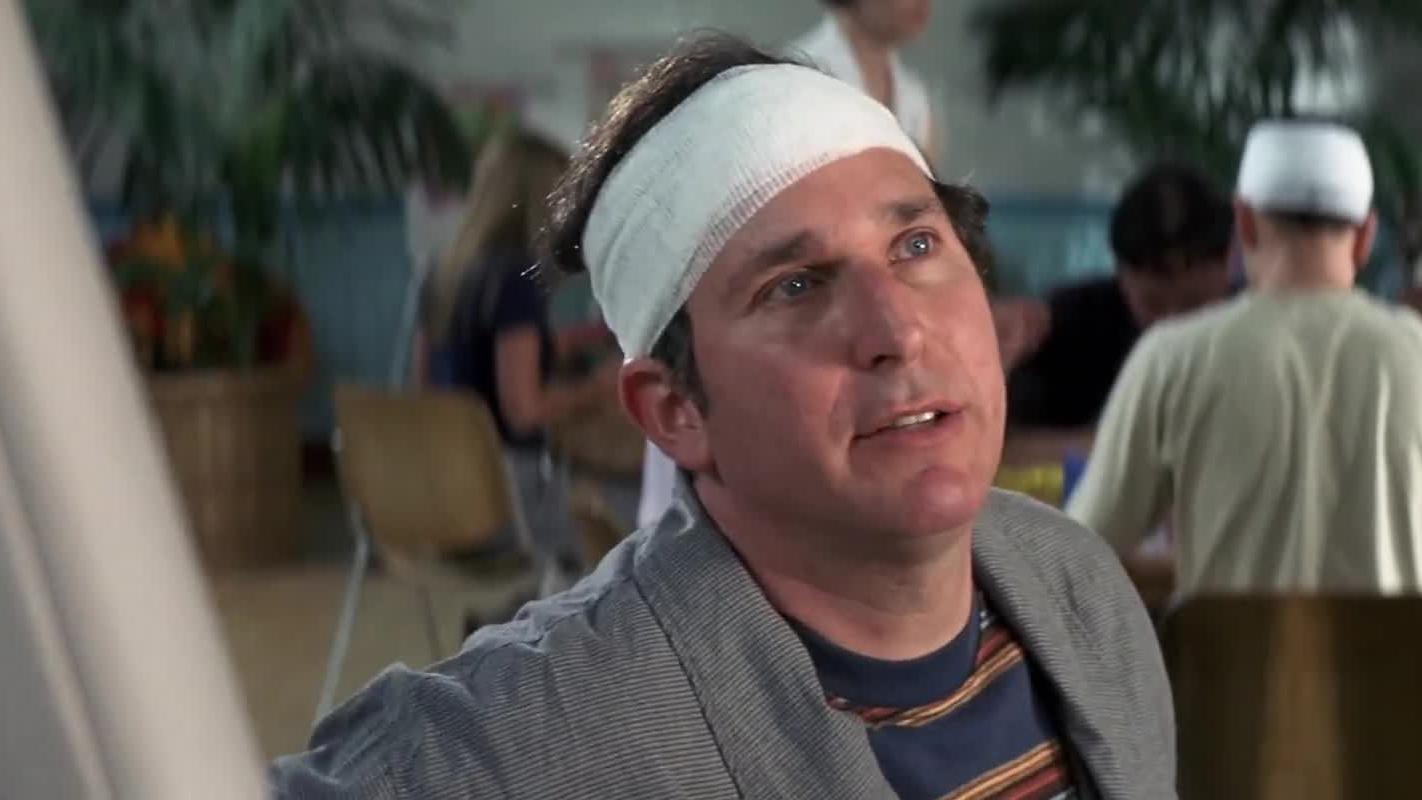 Do you know who that guy is? Dude, I don't even know who I am. - 50 ...