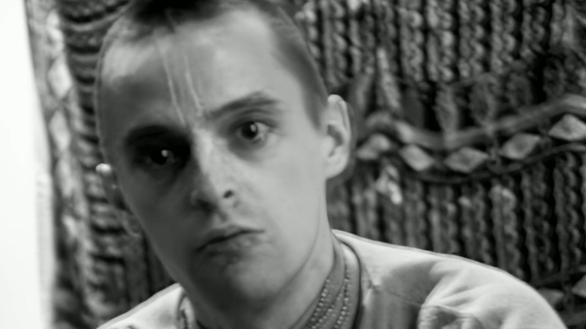 -Keith Ham said, "Wewere formerly members of the Hare Krishna community ...