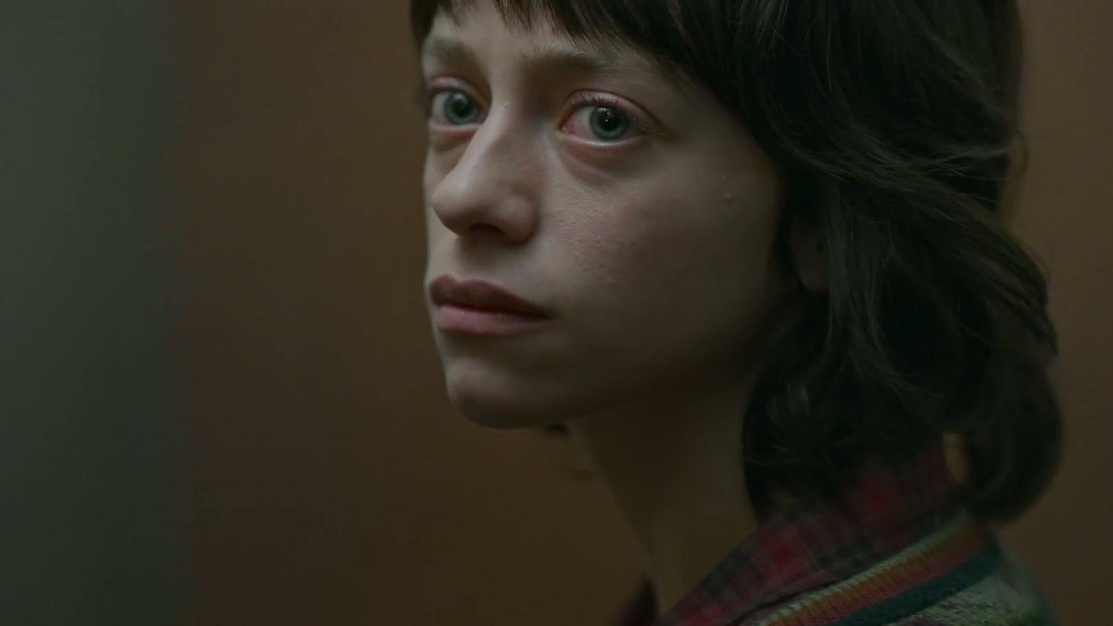 Kelly-Anne, it's important.I have to see them. - Red Rooms | Clip.Cafe