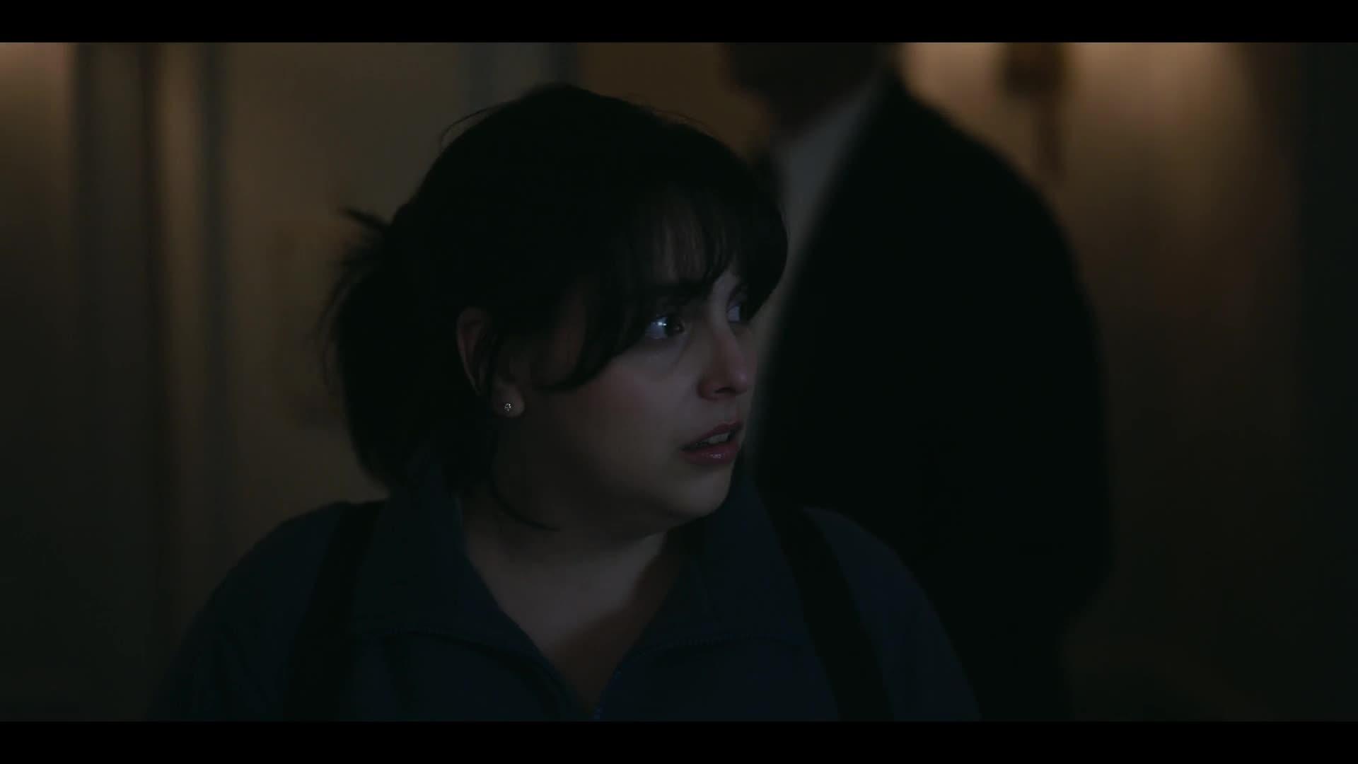 Miss Lewinsky. Good afternoon. Monica, my name is Mike Emmick. I'm with ...