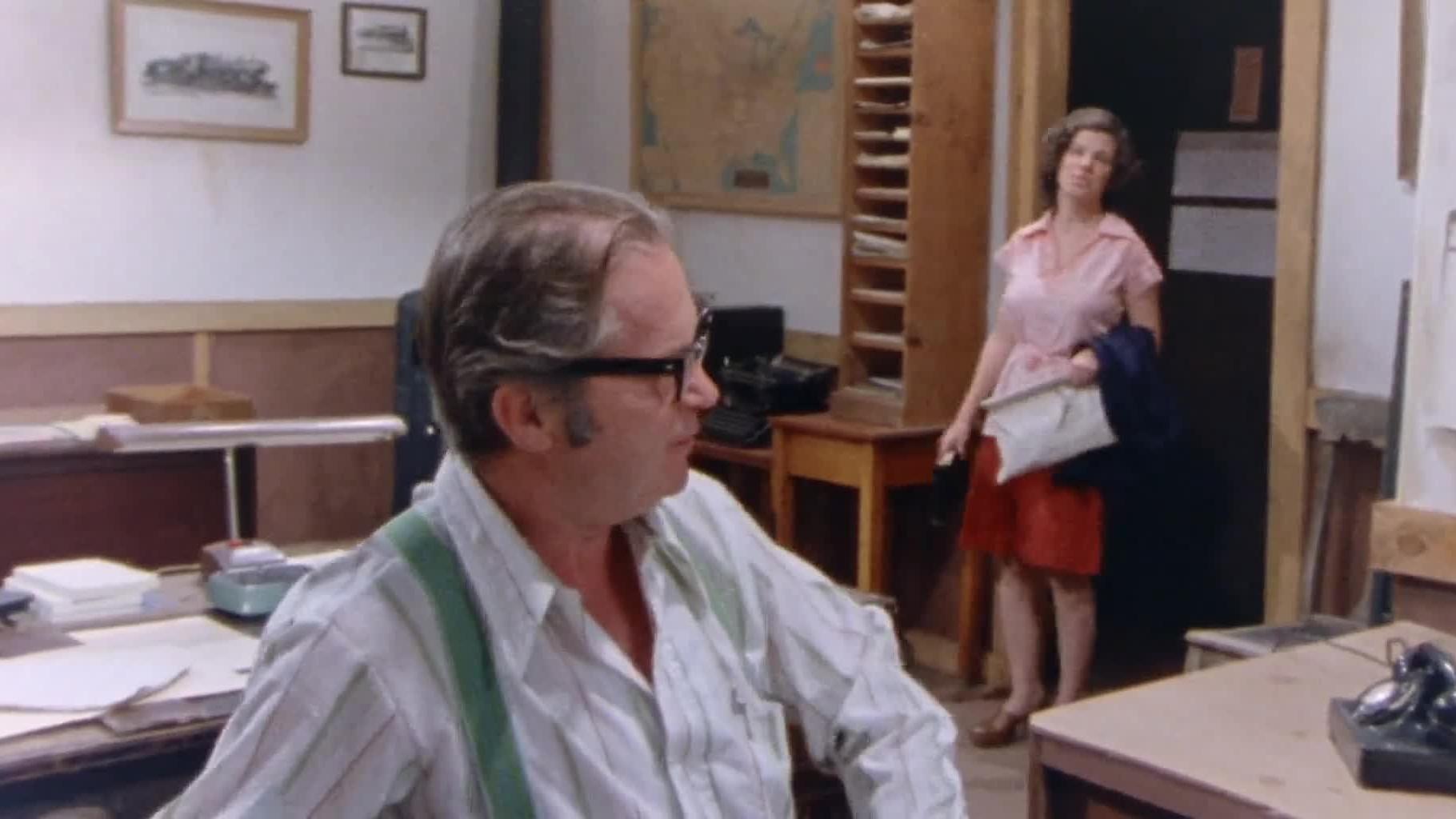 - Morning, Charlie.- Morning. I'm sorry I'm late. I didn't evenget a ...