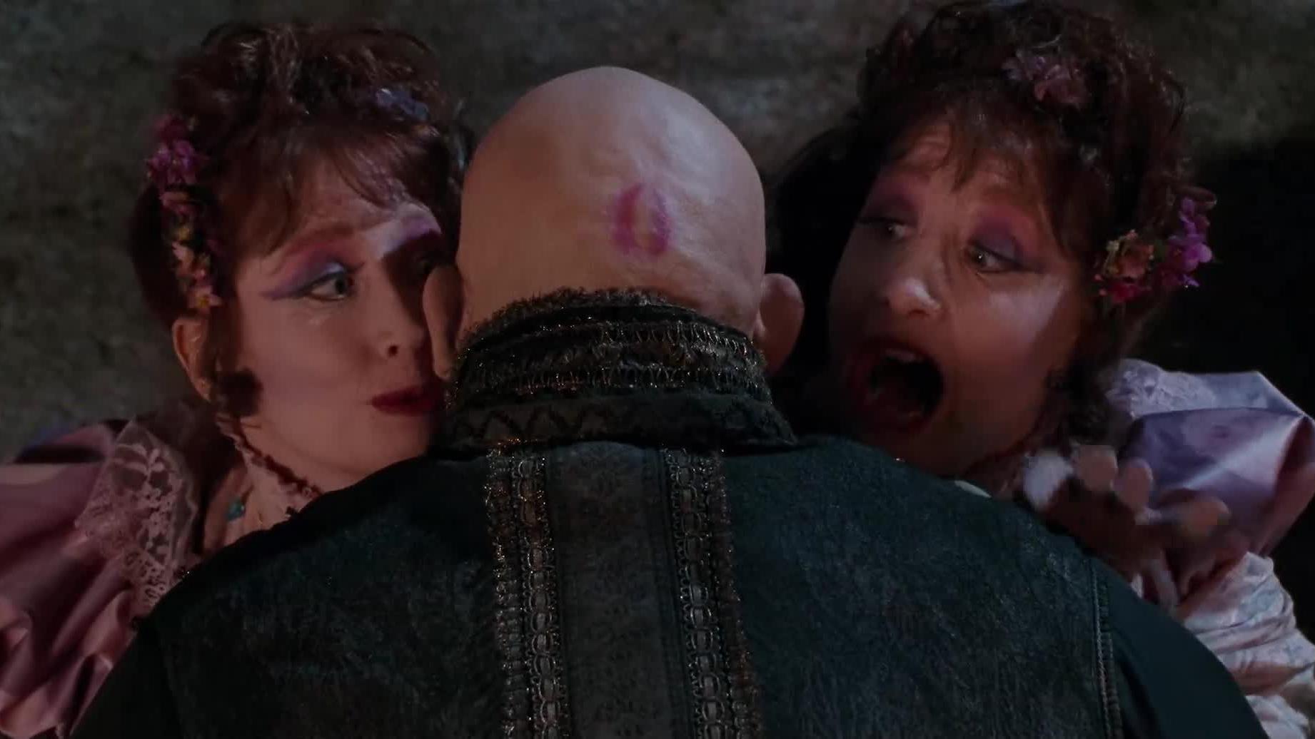 We've got to find Tully. - The Addams Family | Clip.Cafe